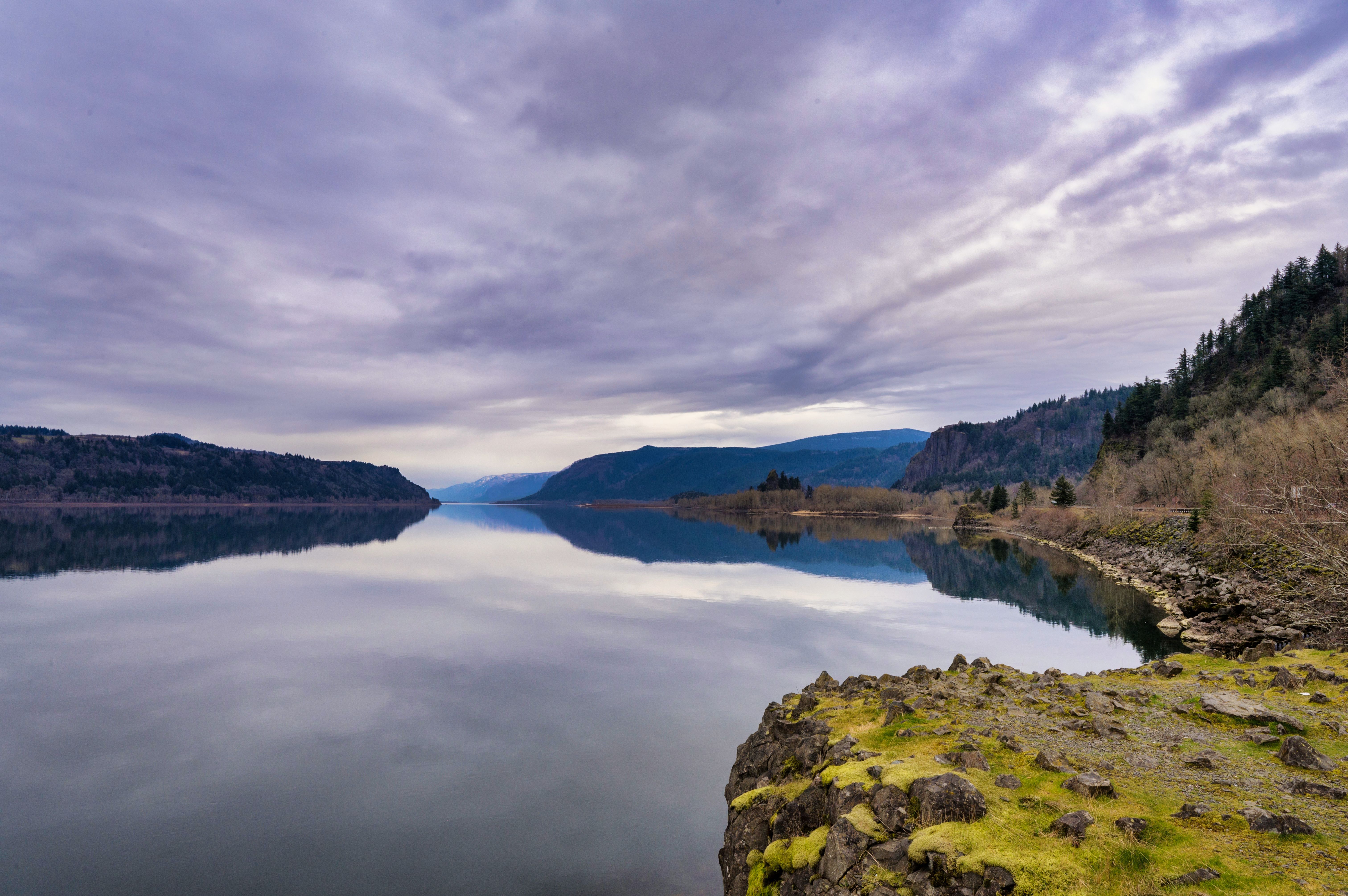 Clouds over River · Free Stock Photo