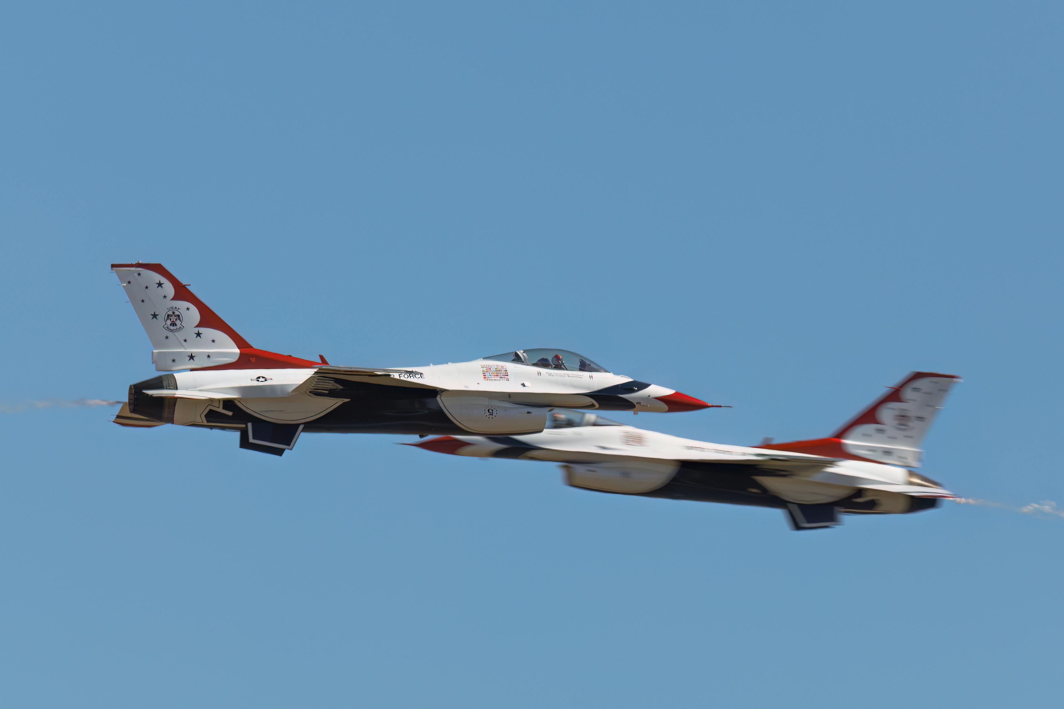 Military Jets in the Sky · Free Stock Photo