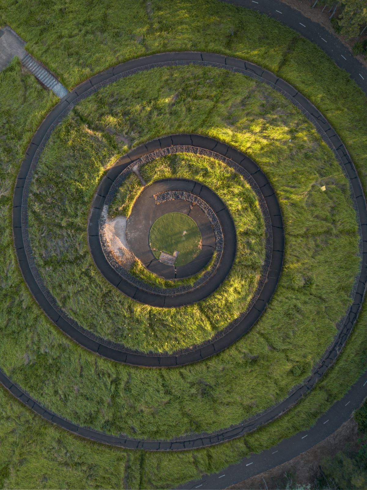 Artificial+Spiral+Hill+In+Sydney+Olympic+Park,+Australia Photos ...