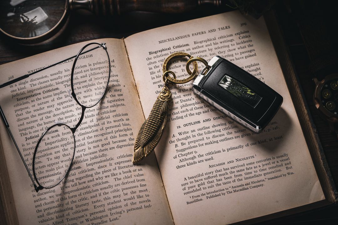 Where Is the Key Fob Port Located on a Nissan Altima? [Answer]