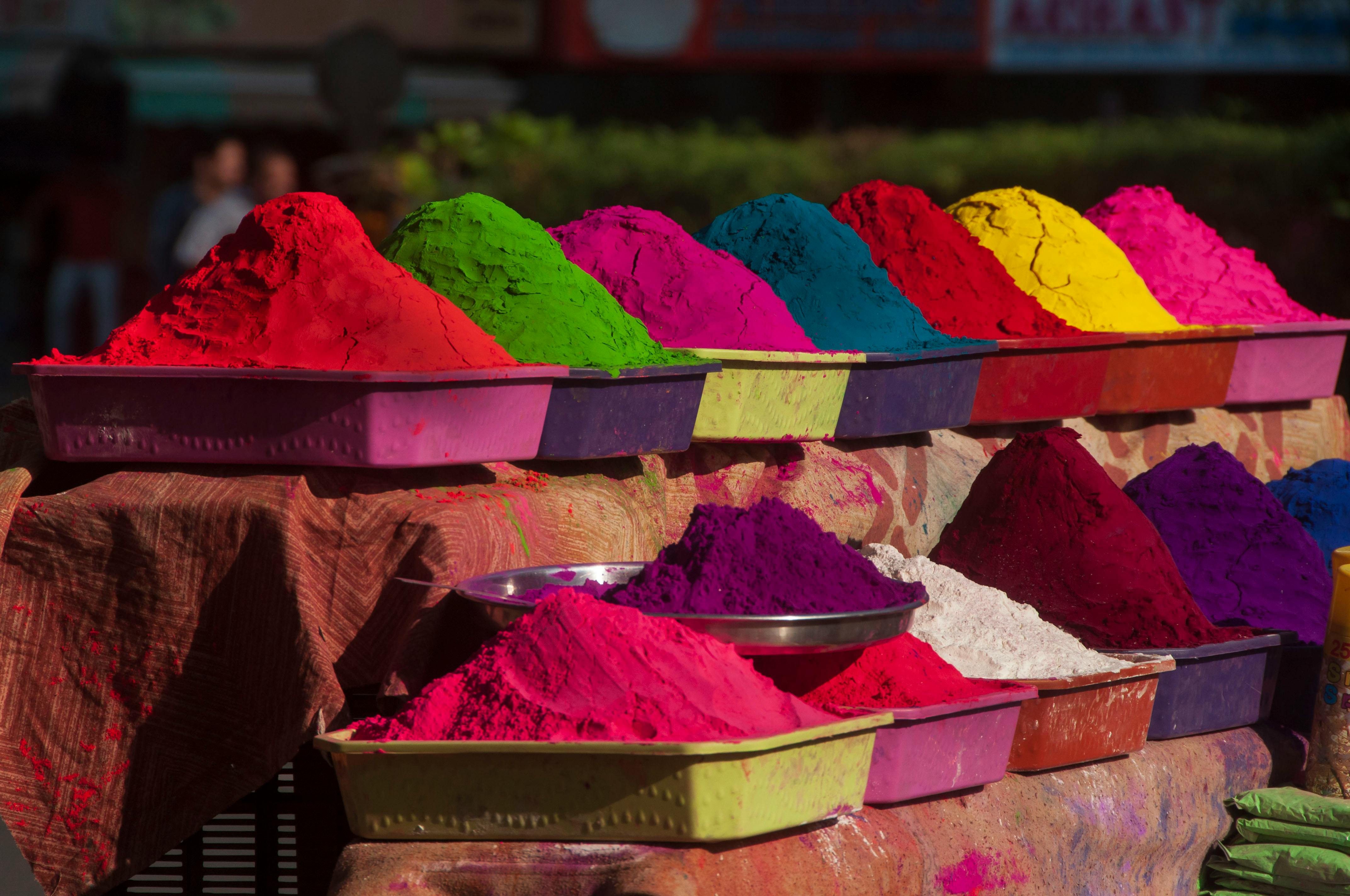 Colorful Powders on Street Market · Free Stock Photo