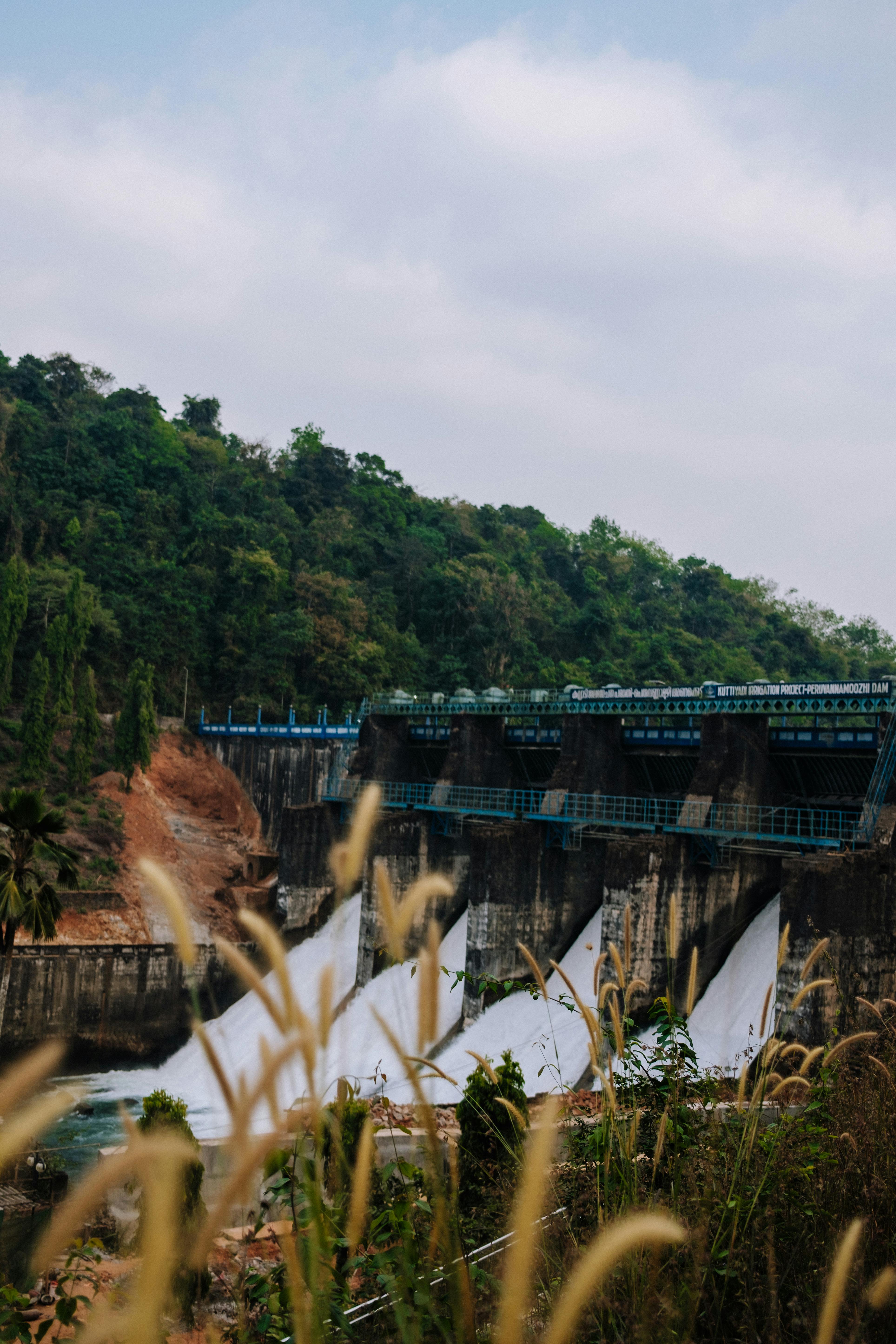 Kakkayam Dam on Kuttiyadi River · Free Stock Photo