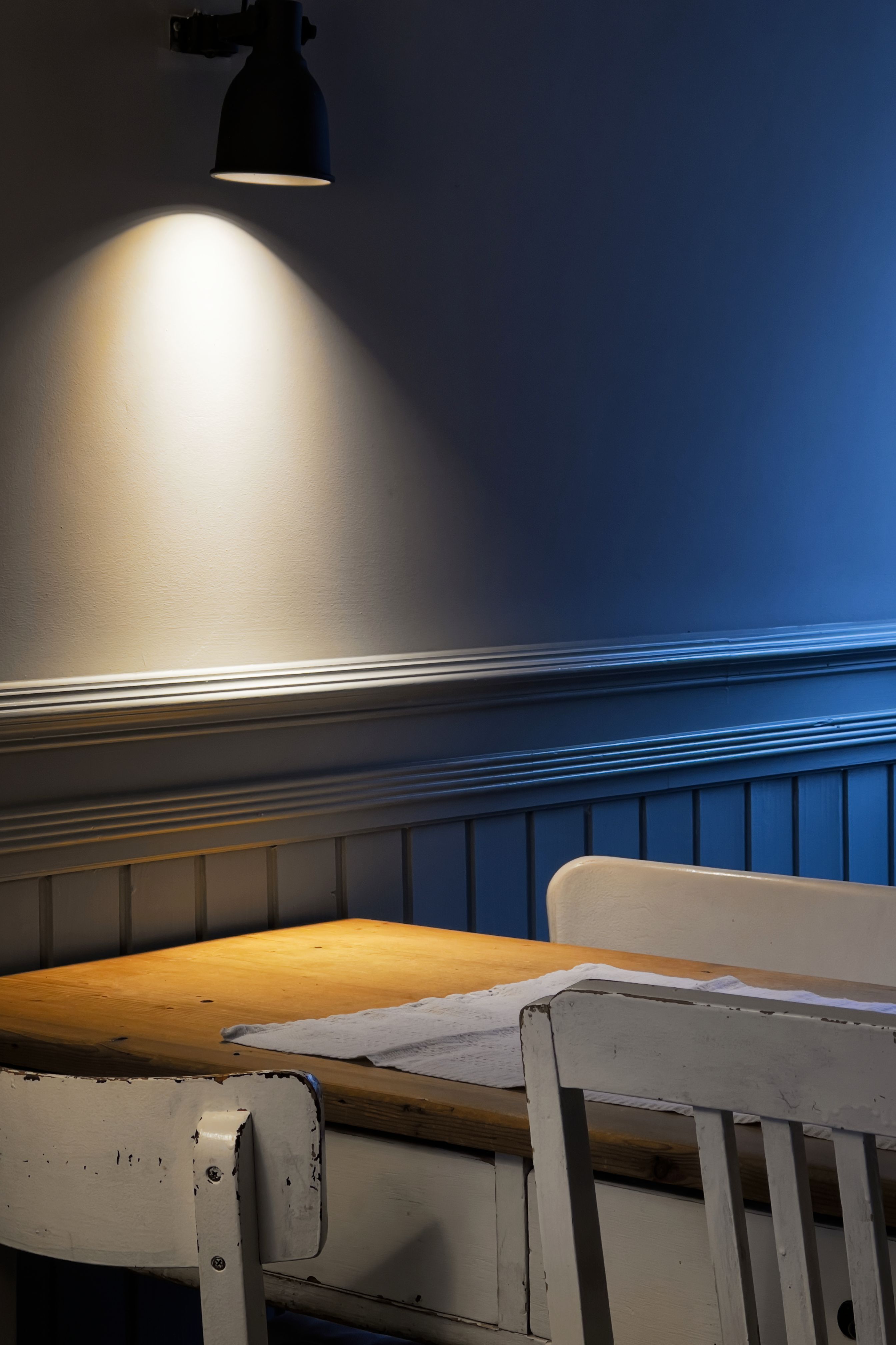 Lamp over Empty Table · Free Stock Photo