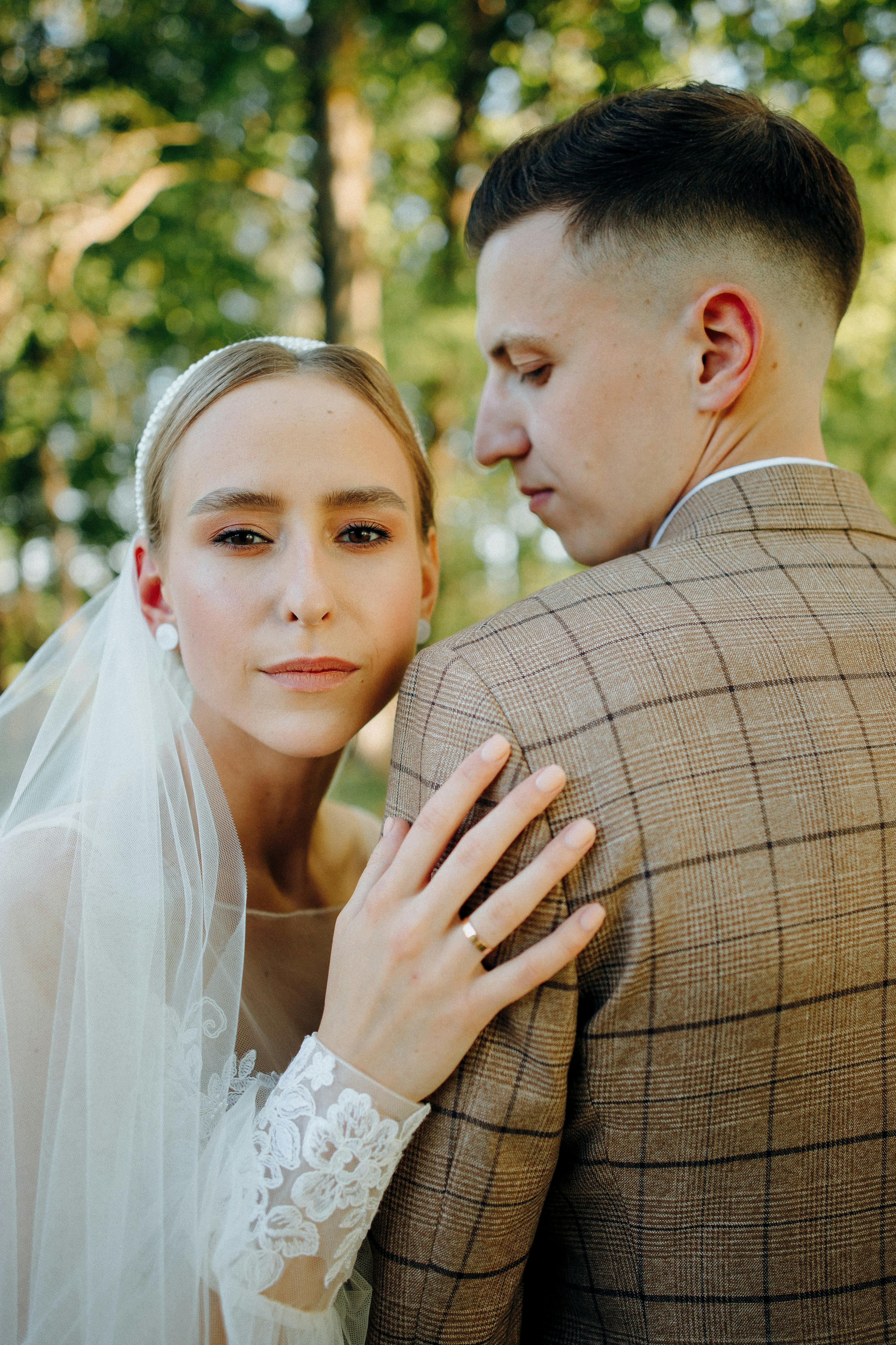 Portrait of Bride and Groom · Free Stock Photo
