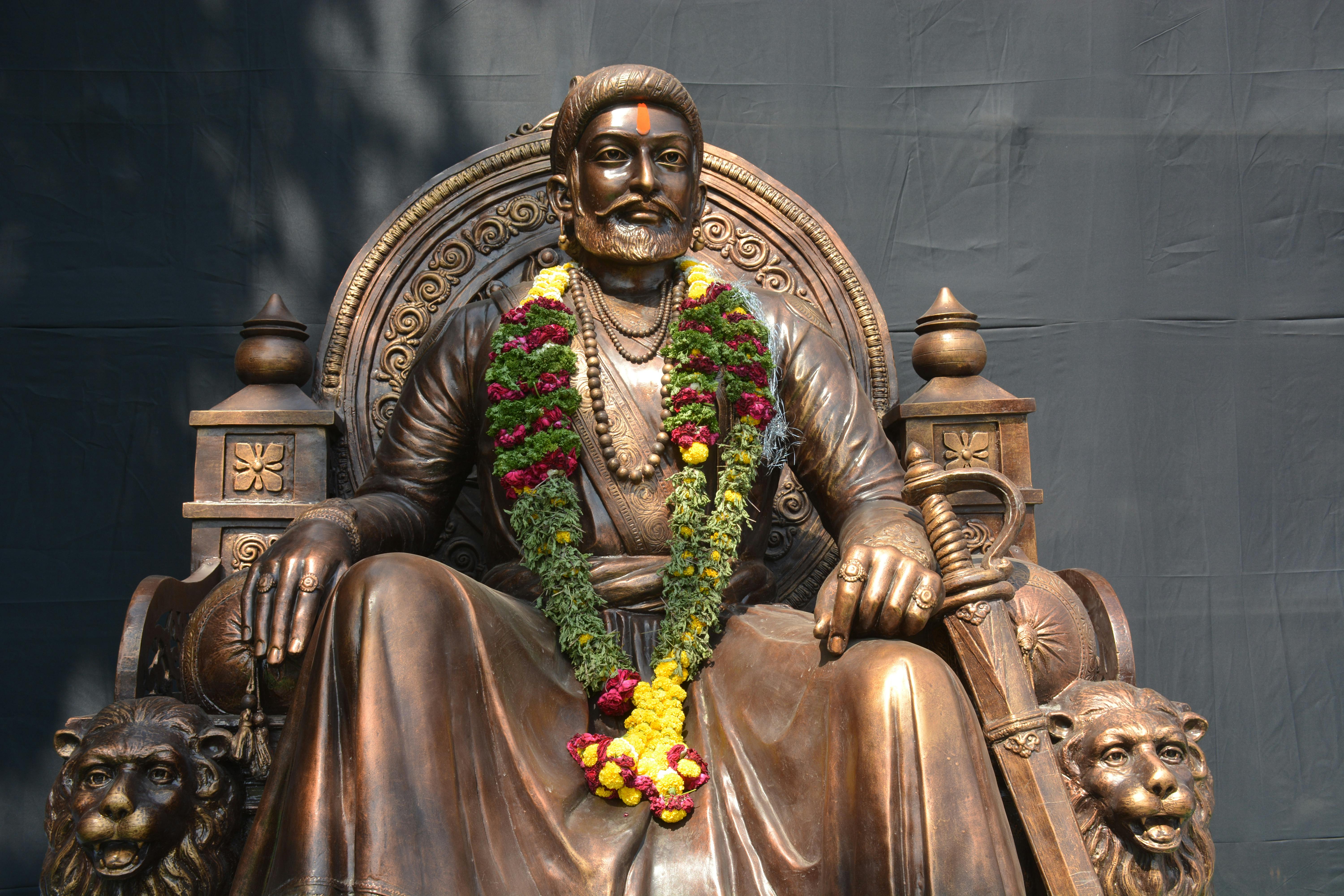 Statue of Siddharudha Swami · Free Stock Photo