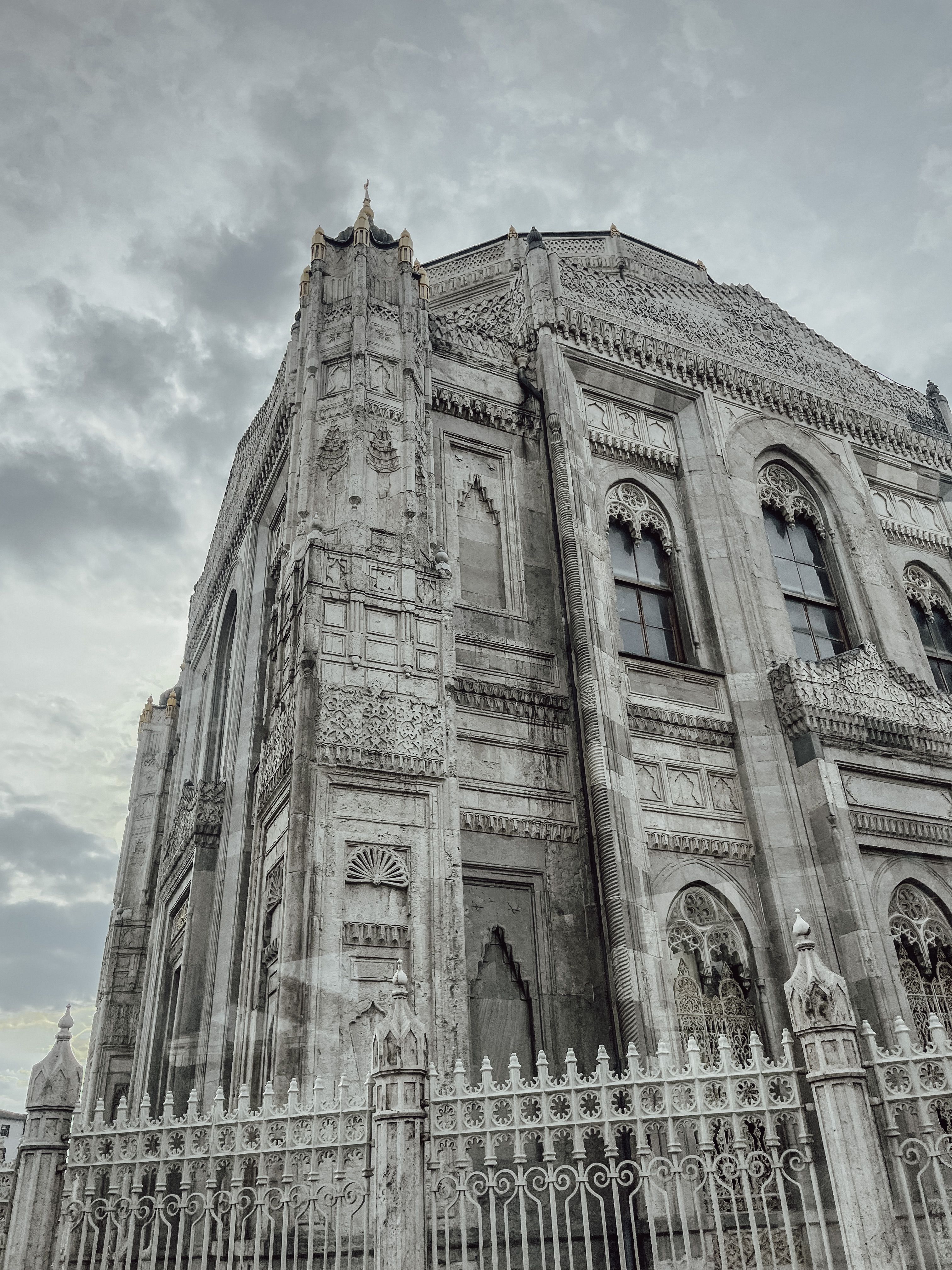 Old Stone Church Interior · Free Stock Photo