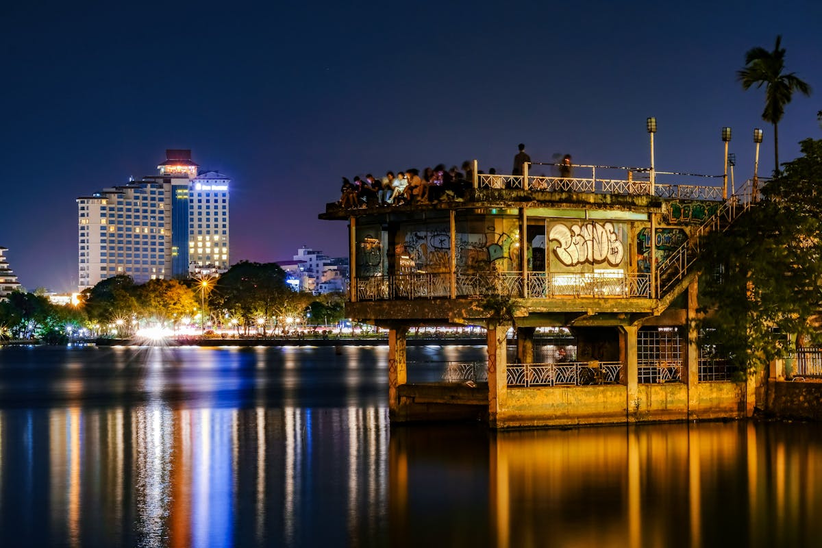 River Platform Photos, Download The BEST Free River Platform Stock ...