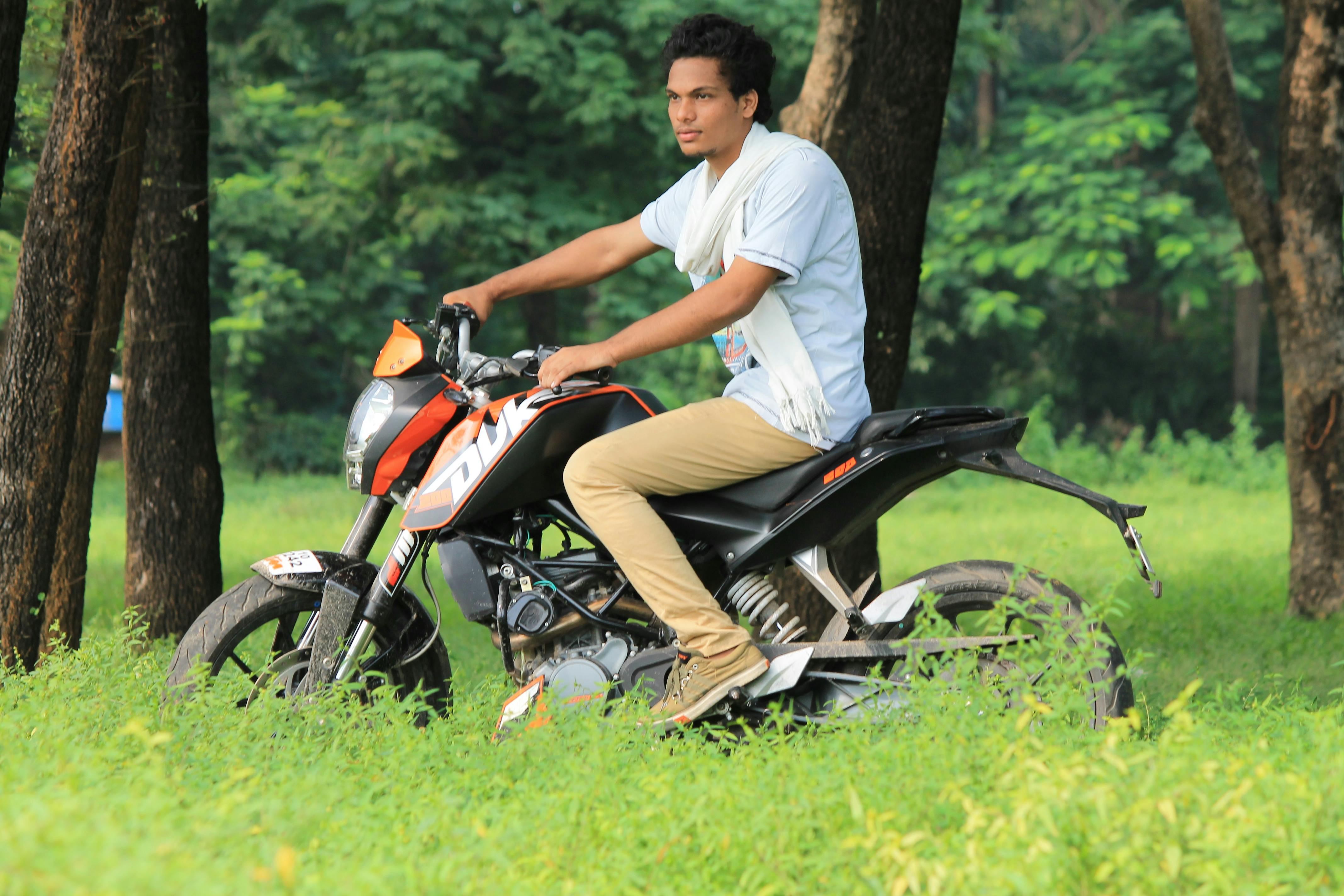 Biker on Road · Free Stock Photo