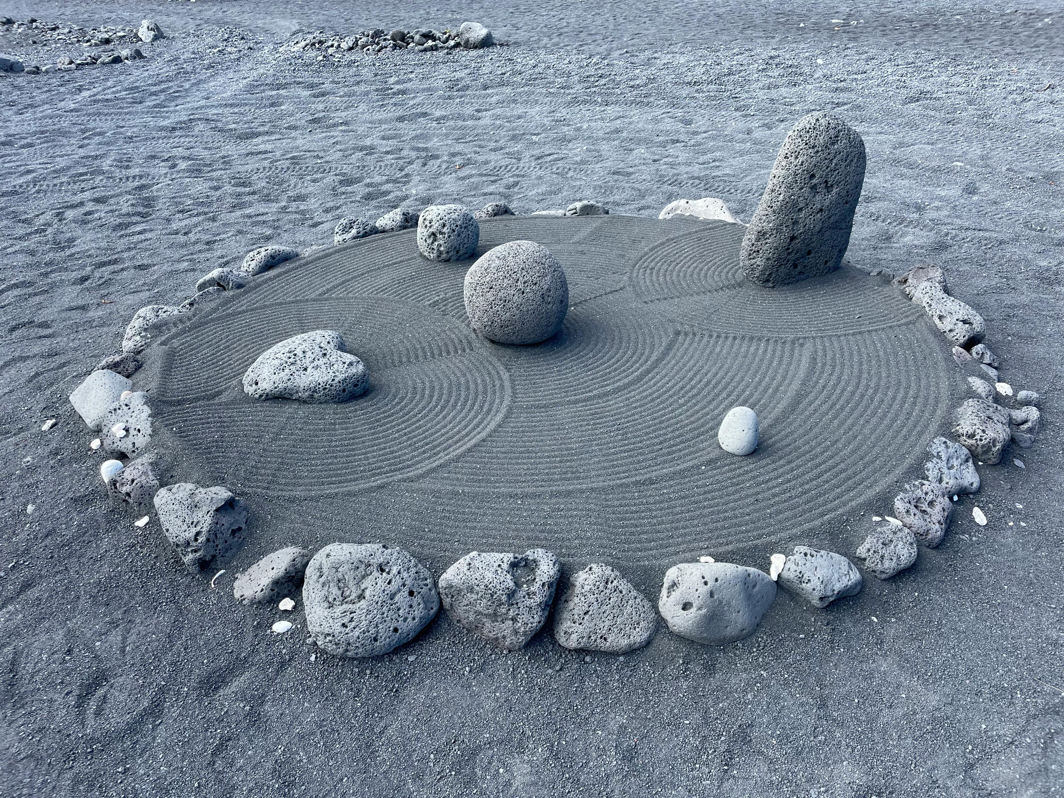 Zen Sand Art Spiral Photos, Download The BEST Free Zen Sand Art Spiral ...