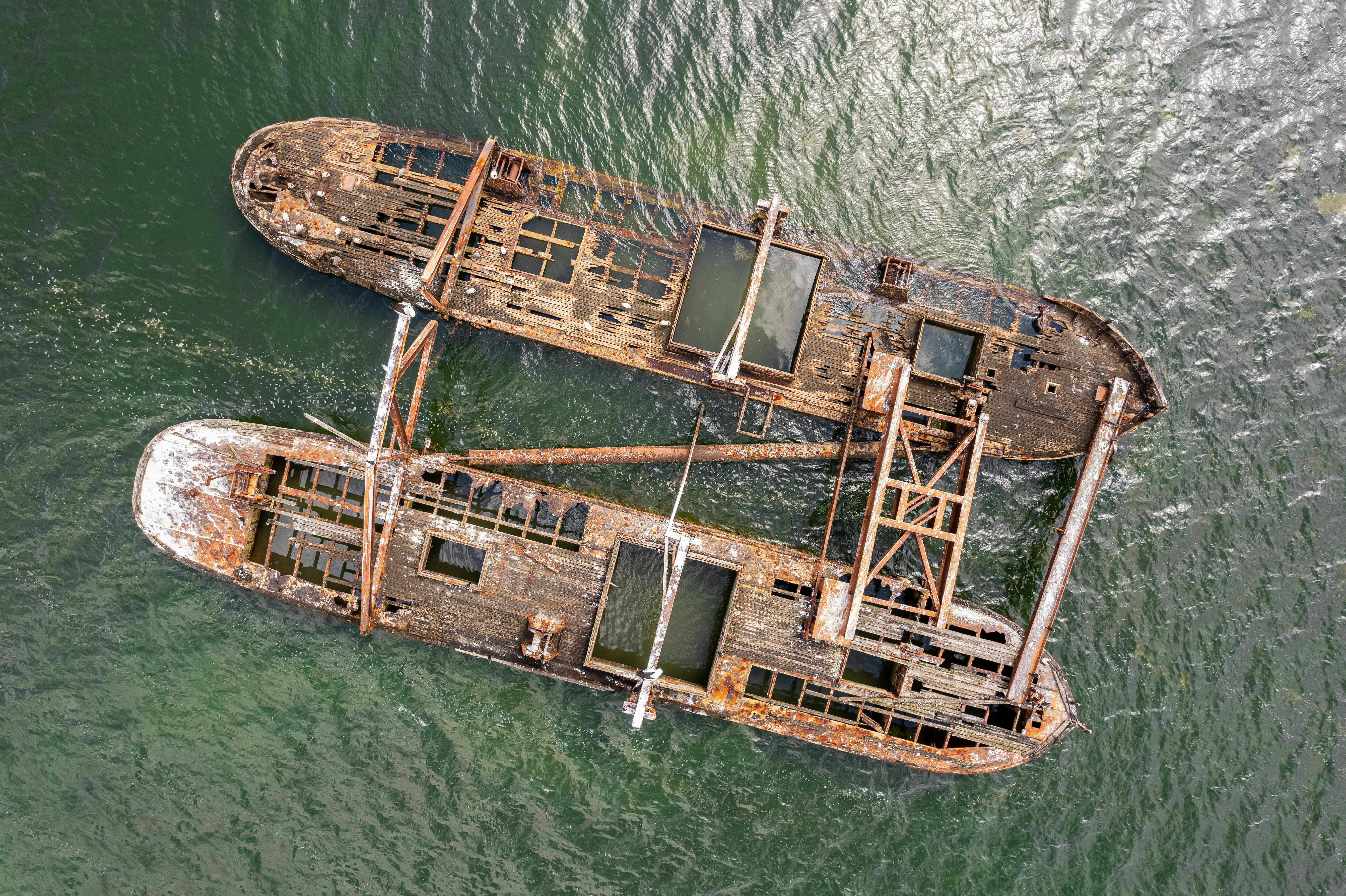 Top View of an Old Shipwreck · Free Stock Photo