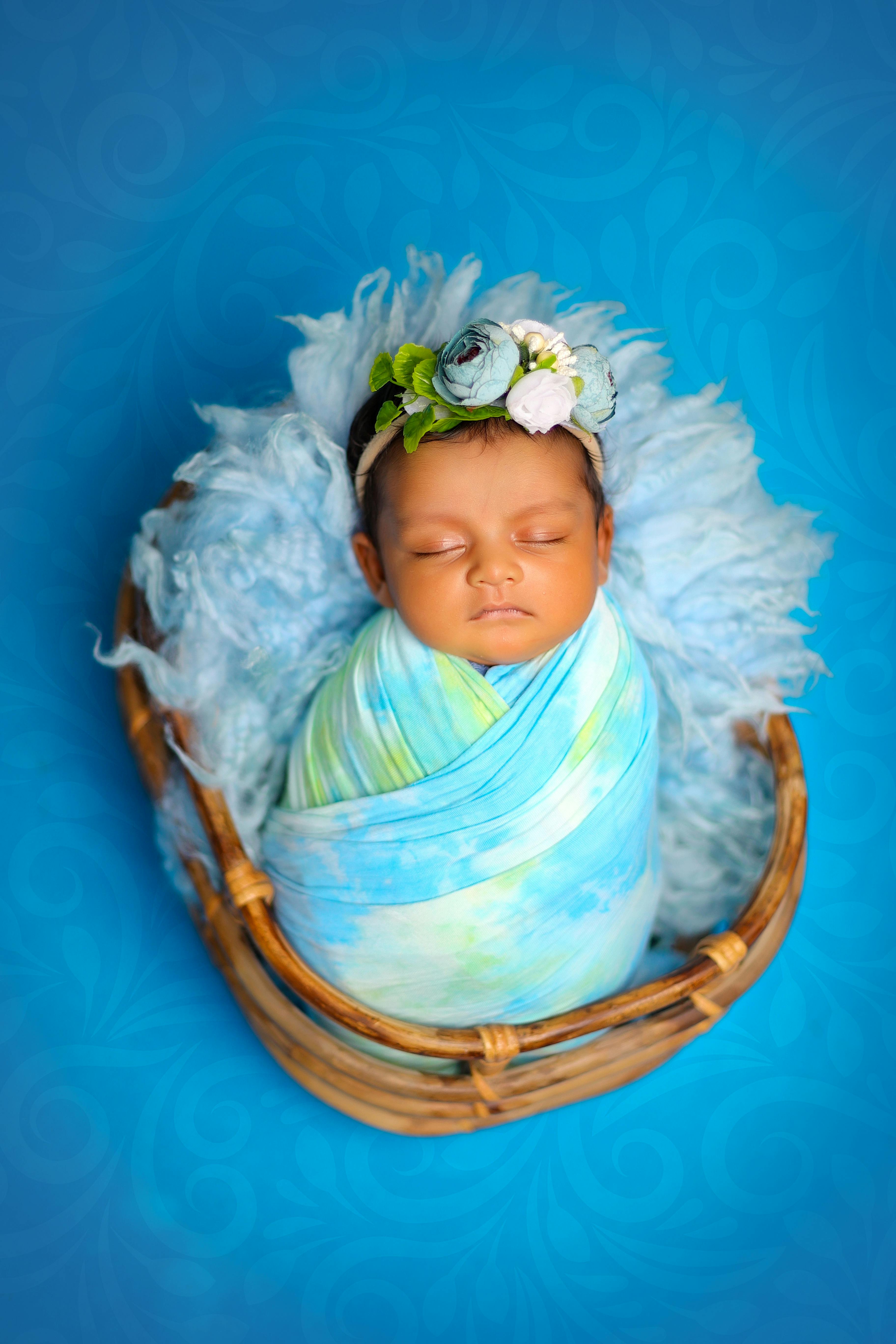 Swaddled Baby Photos, Download The BEST Free Swaddled Baby Stock Photos ...
