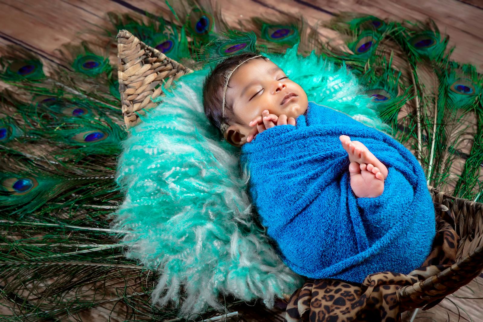 Indian Baby Photos, Download The BEST Free Indian Baby Stock Photos ...