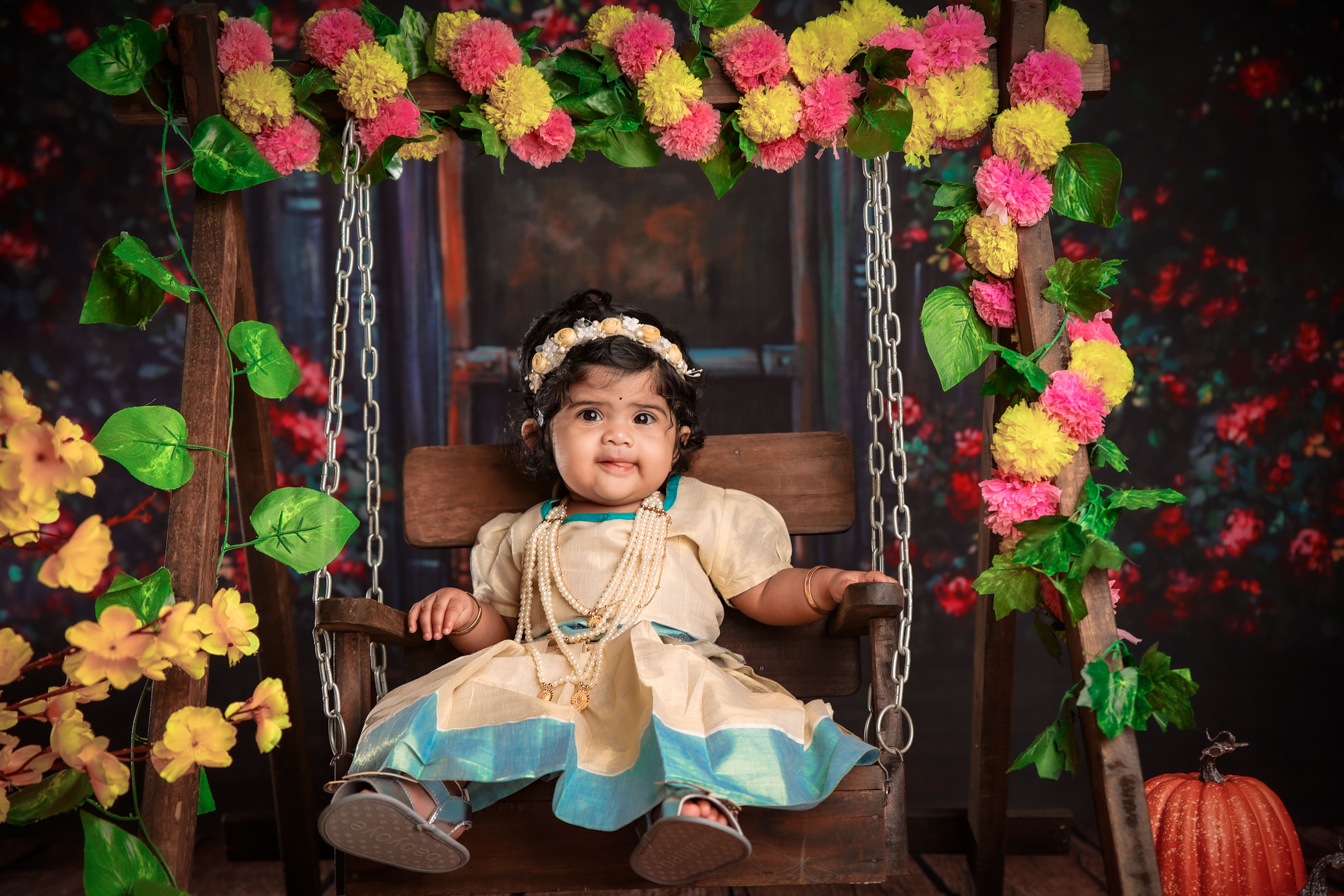 Beautiful Baby Pictures With Flowers