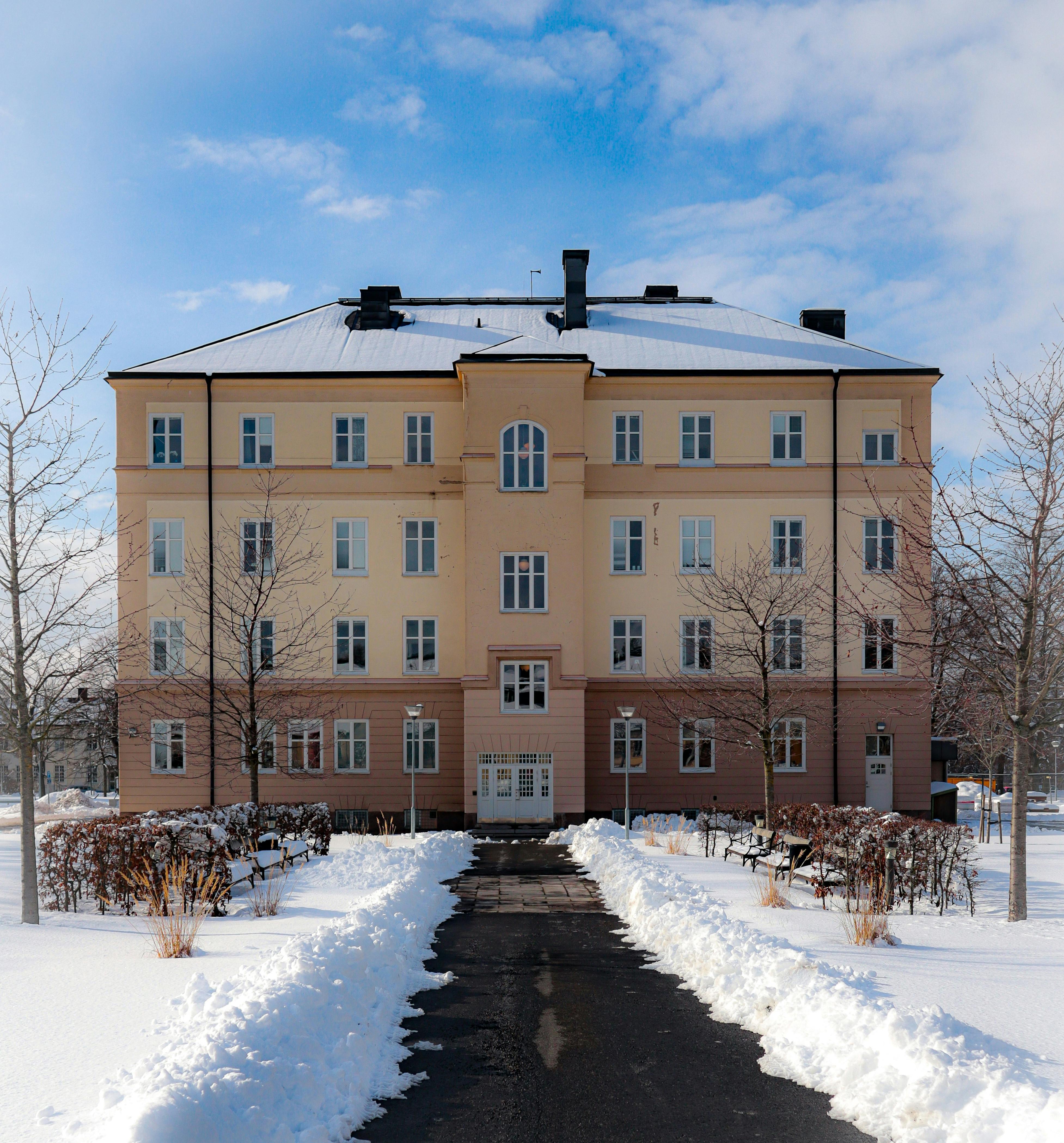 Old Building Documentary Photos, Download The BEST Free Old Building ...