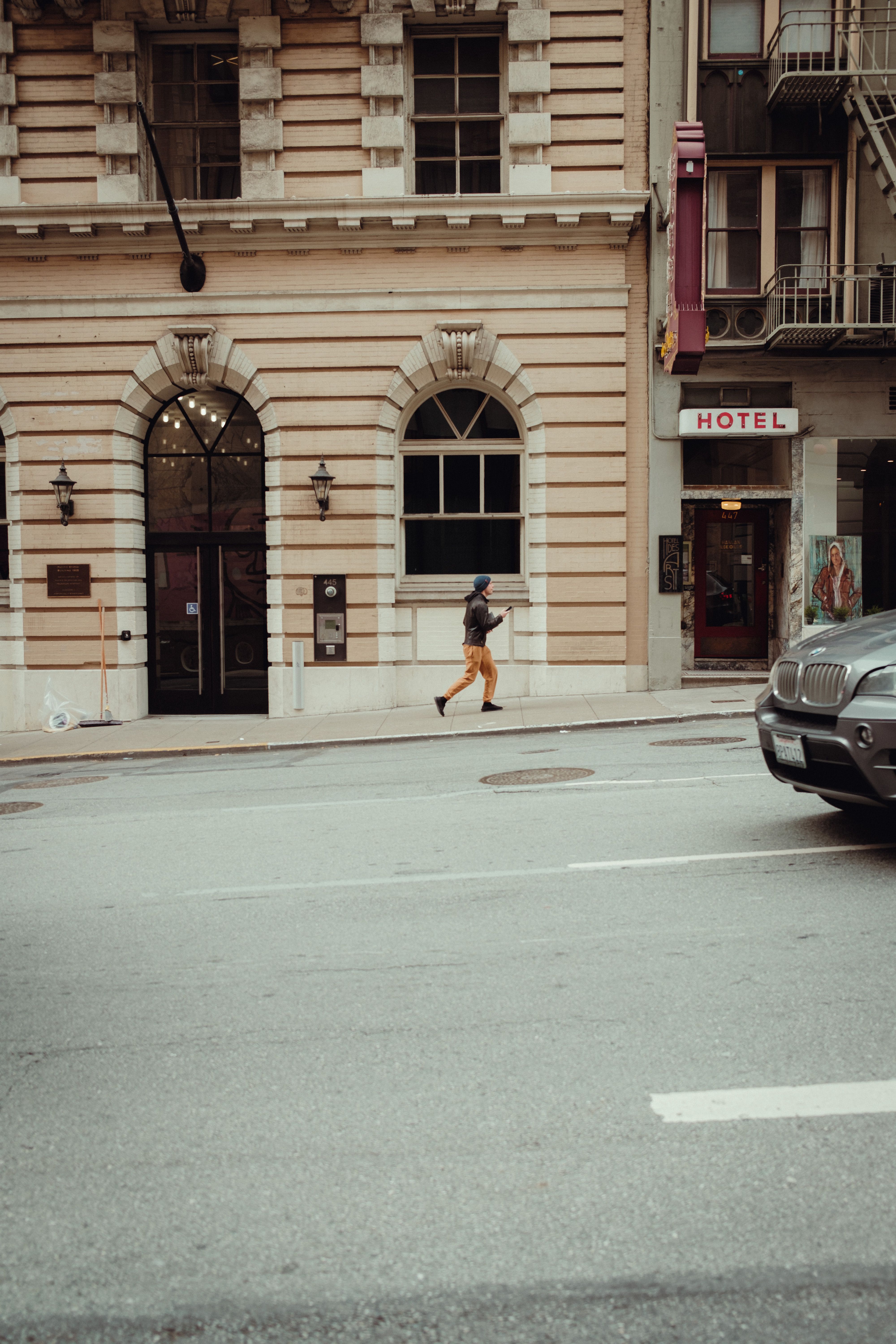 Someone Running Photos, Download The BEST Free Someone Running Stock ...