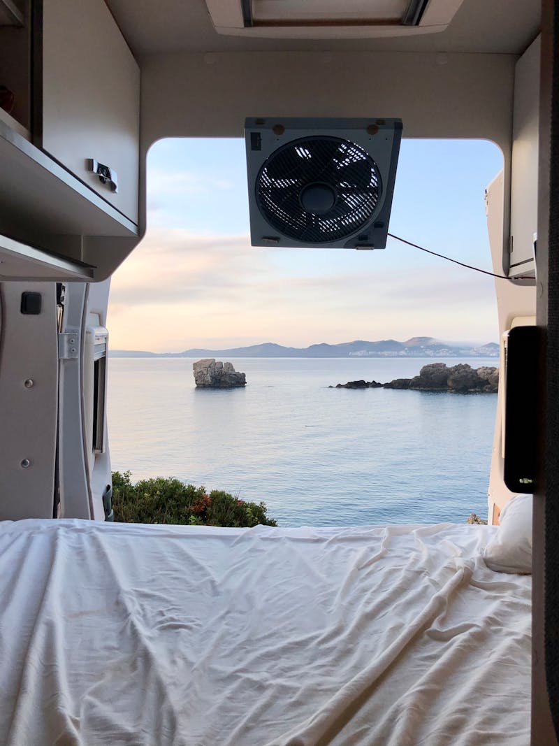 Camper Van Photos, Download The BEST Free Camper Van Stock Photos & HD ...