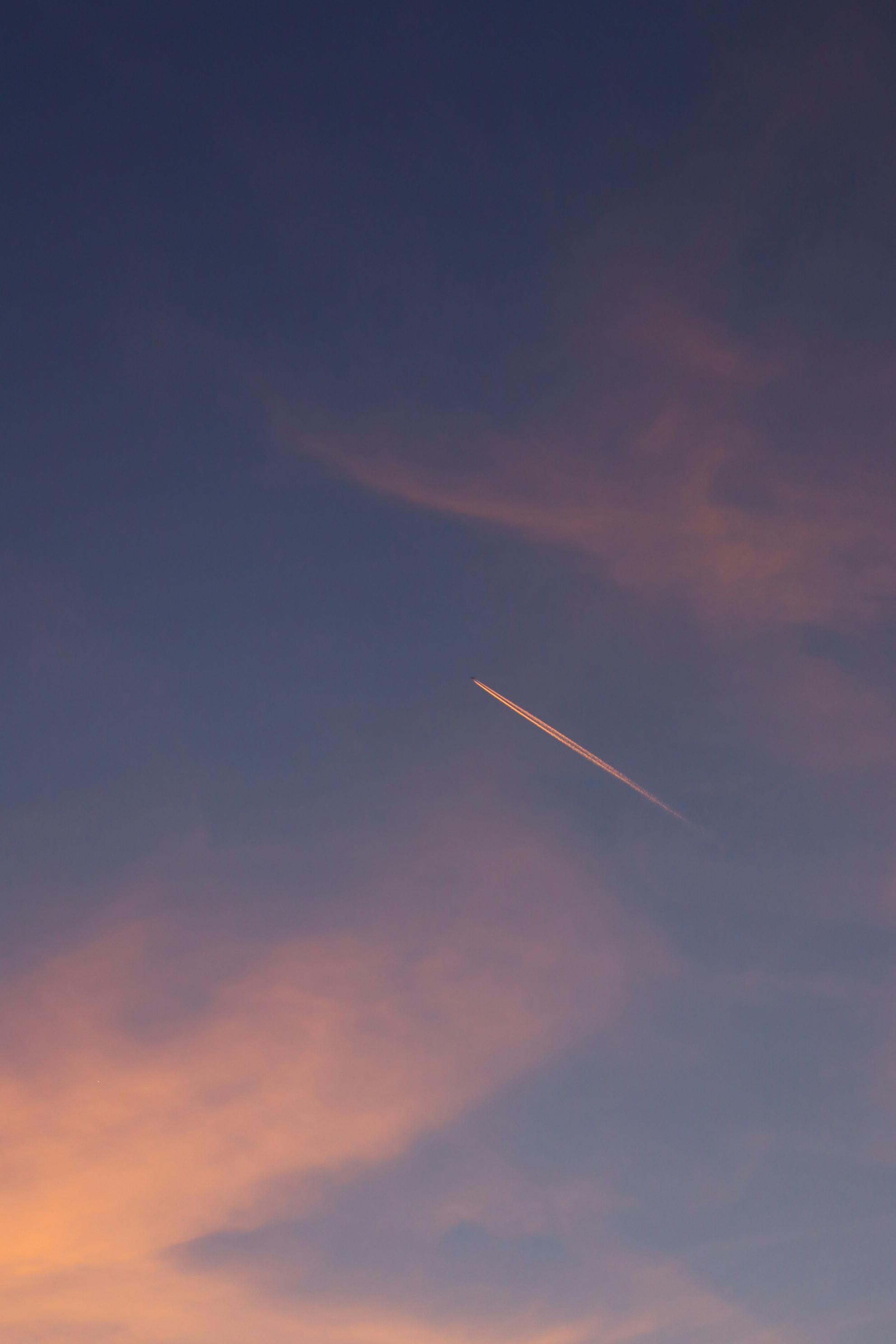 Contrail Effect Photos, Download The BEST Free Contrail Effect Stock ...
