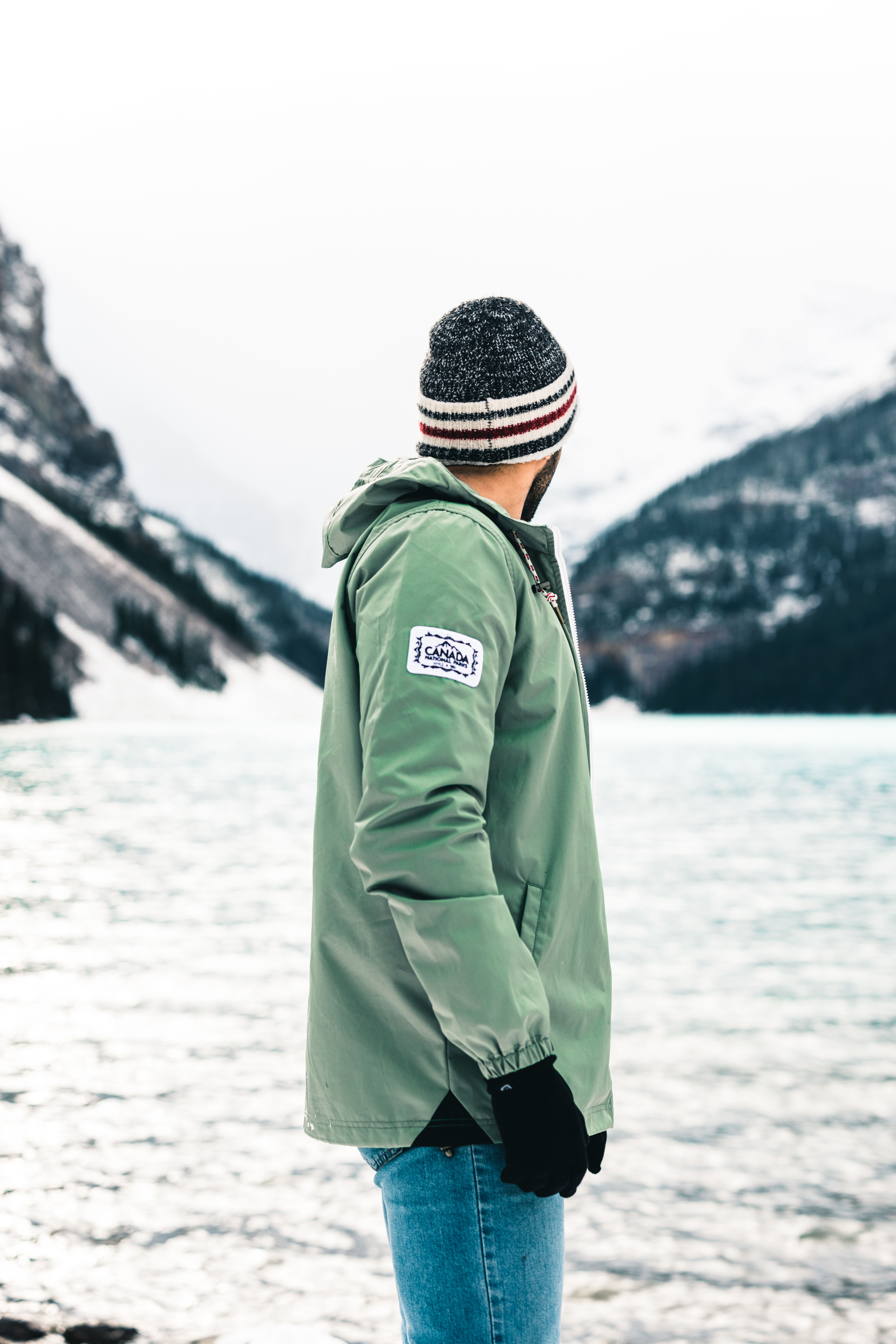 Lake Louise was starting to freeze over · Free Stock Photo