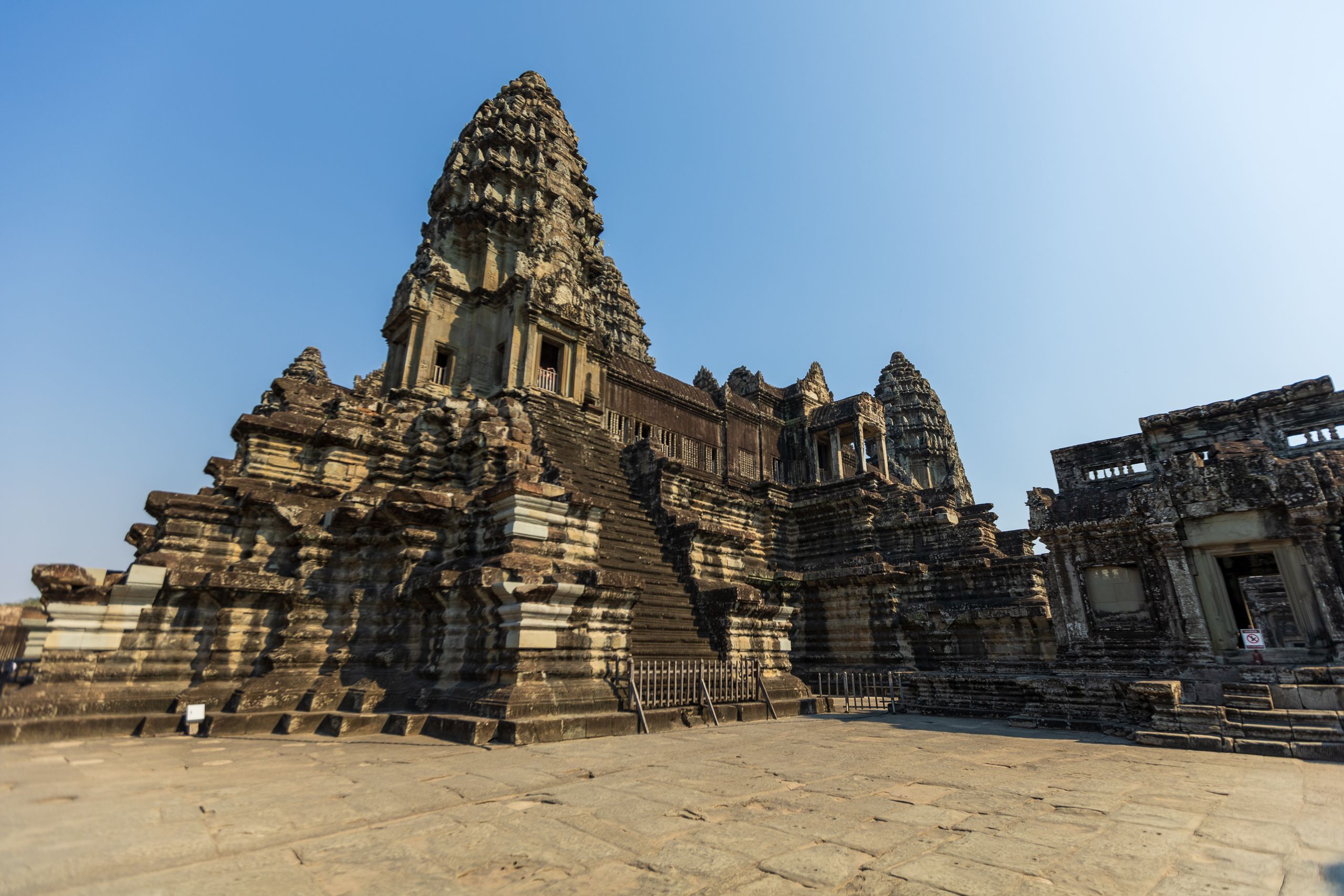 Panoramic View of Angkor Wat Reflecting in Water · Free Stock Photo