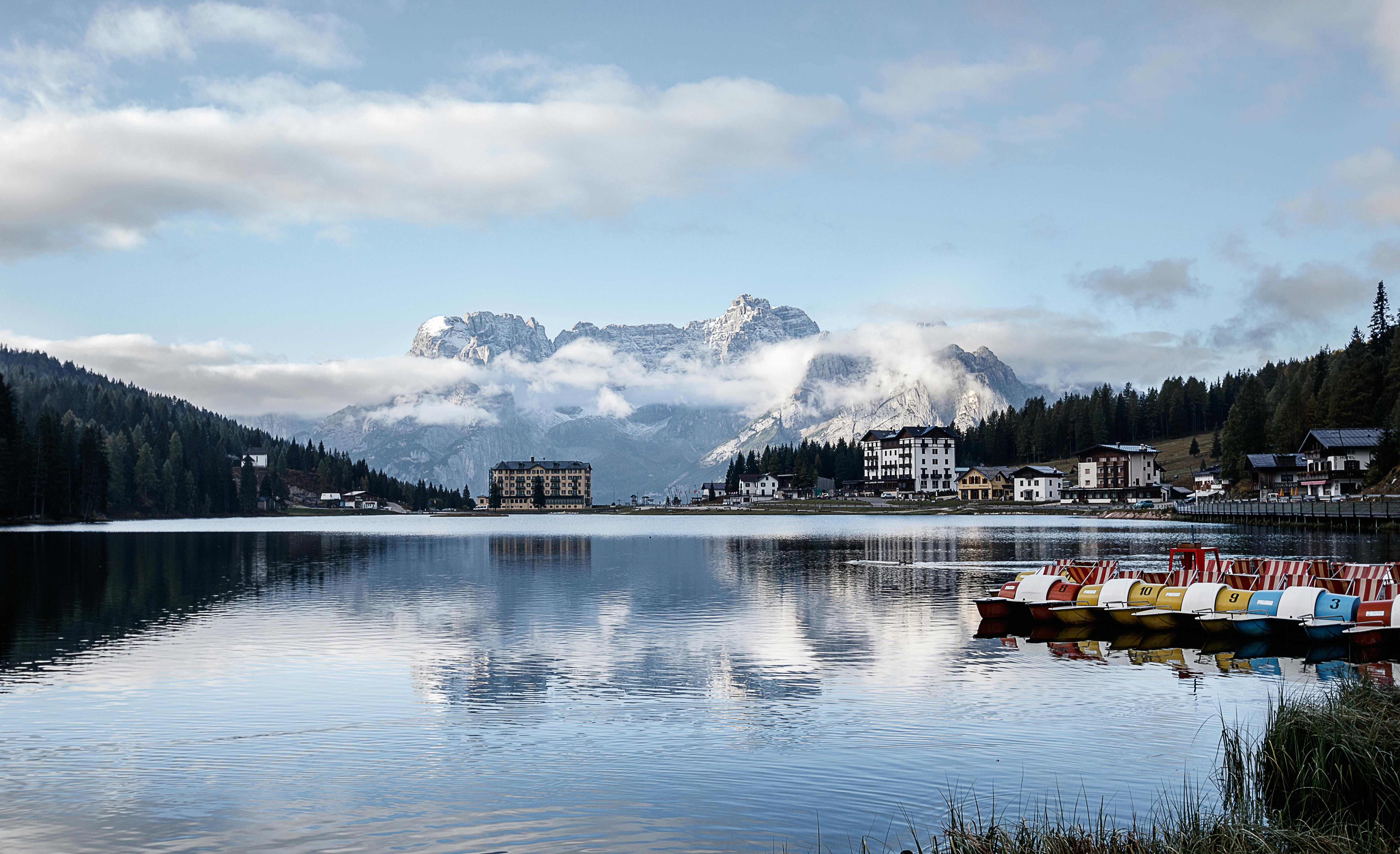 Lake Misurina and Mountains seen from Auronzo di Cadore in Italy · Free ...