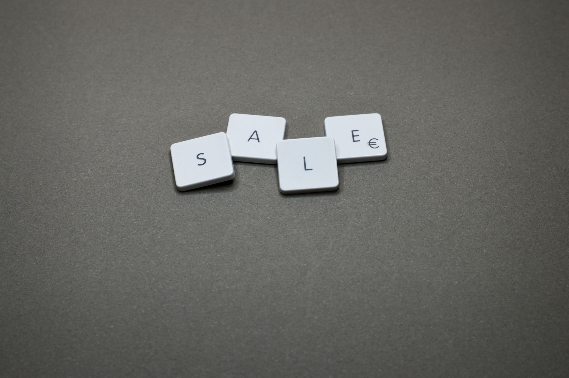 Sales Debit or Credit: Simplify Your Accounting Basics Today