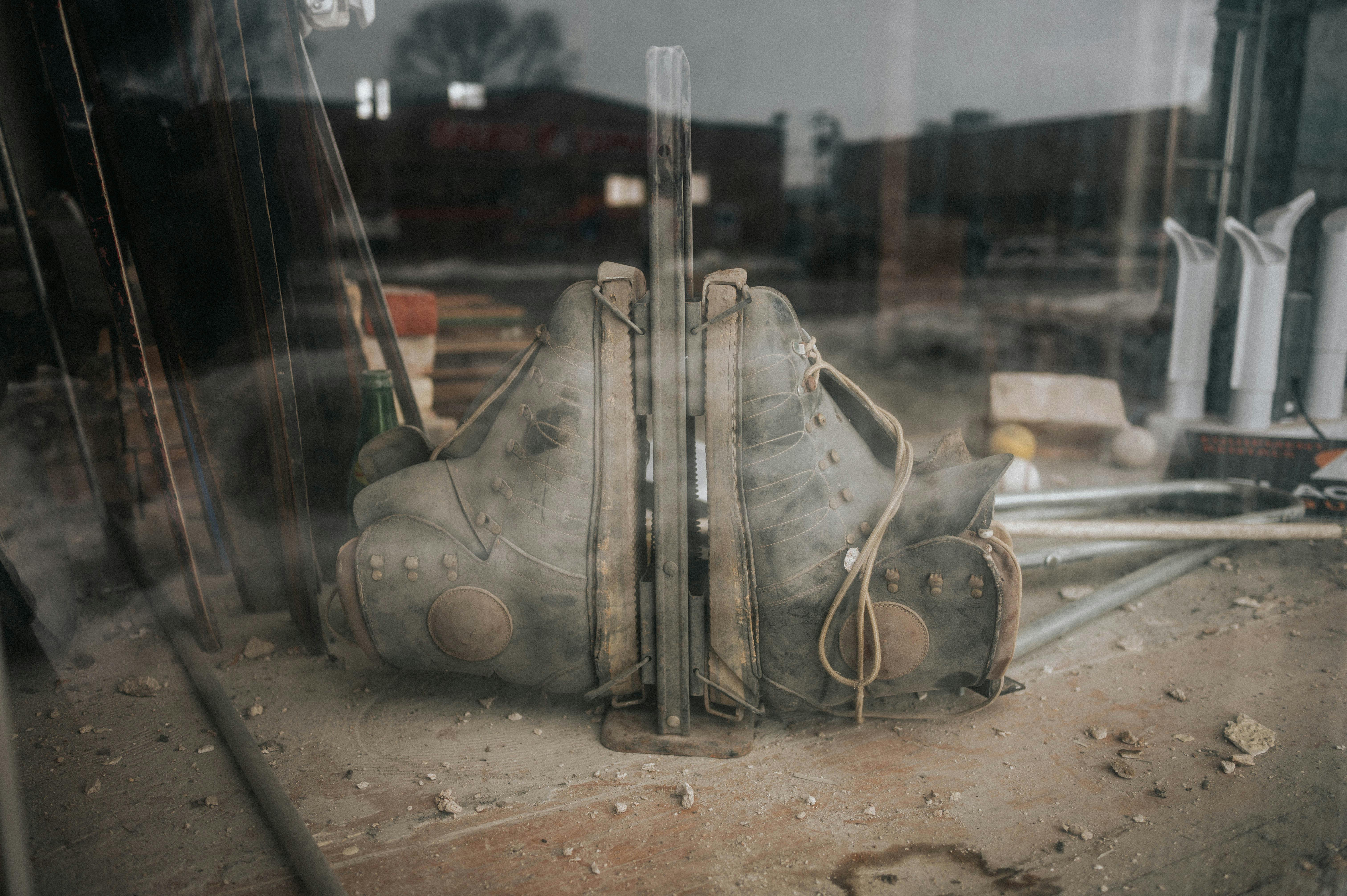 Dusty Window Display of Abandoned Store · Free Stock Photo