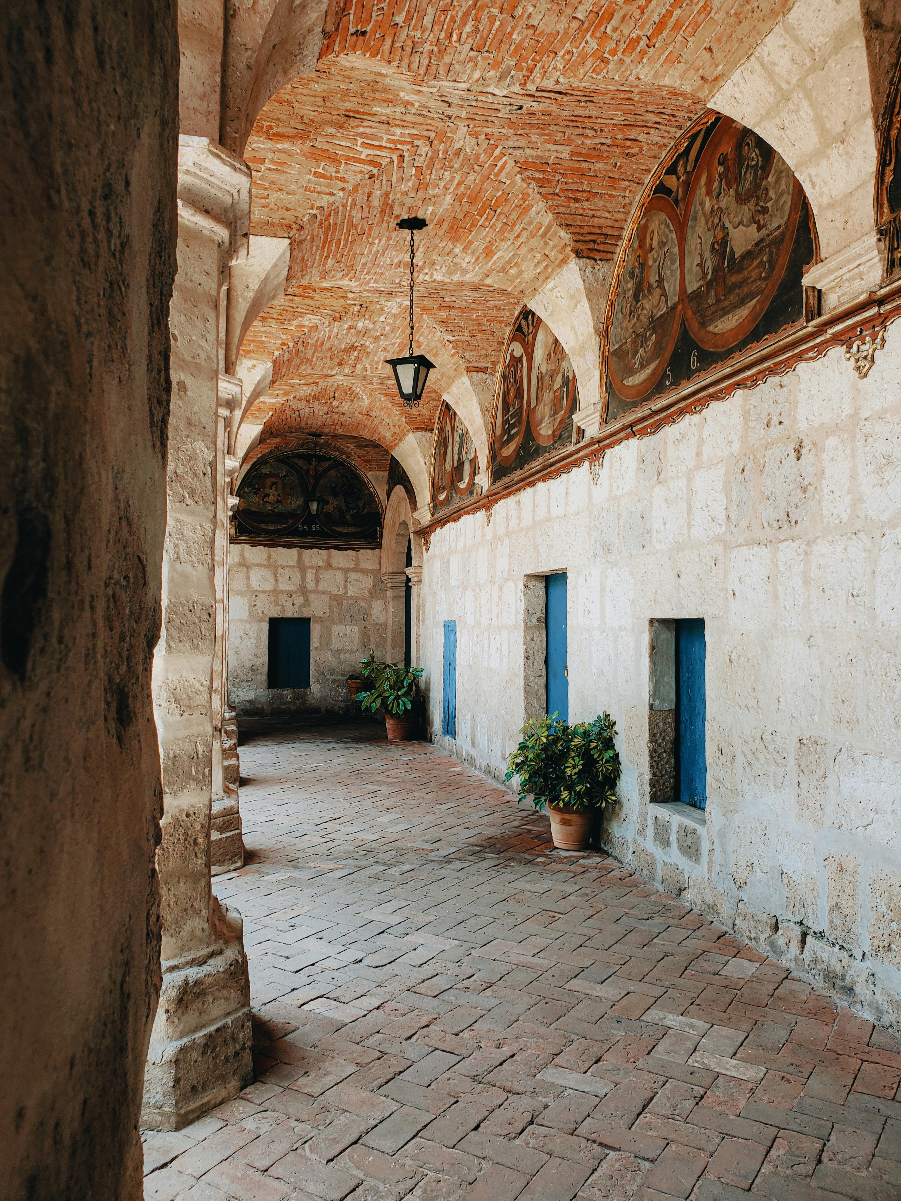 Pavement Under Arches in Historic Building · Free Stock Photo