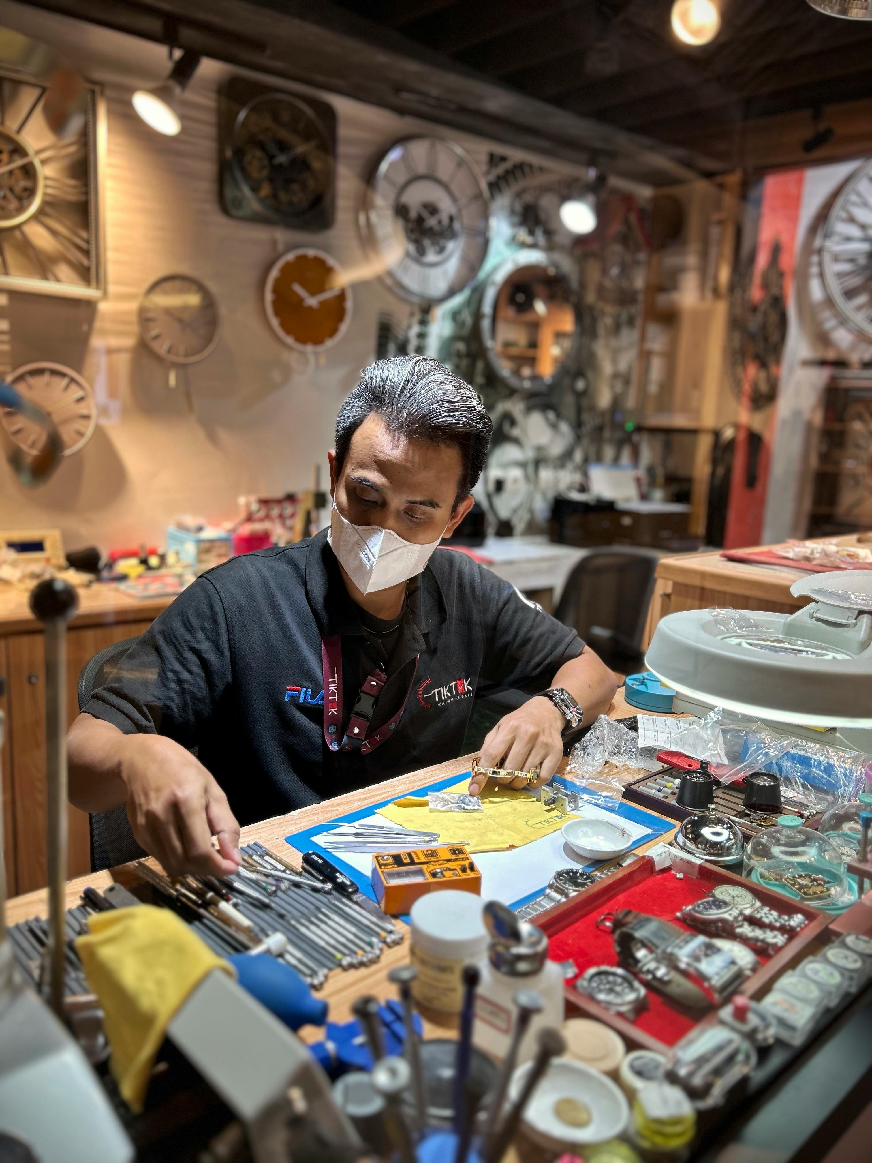 Photo of a Watchmaker in a Studio · Free Stock Photo