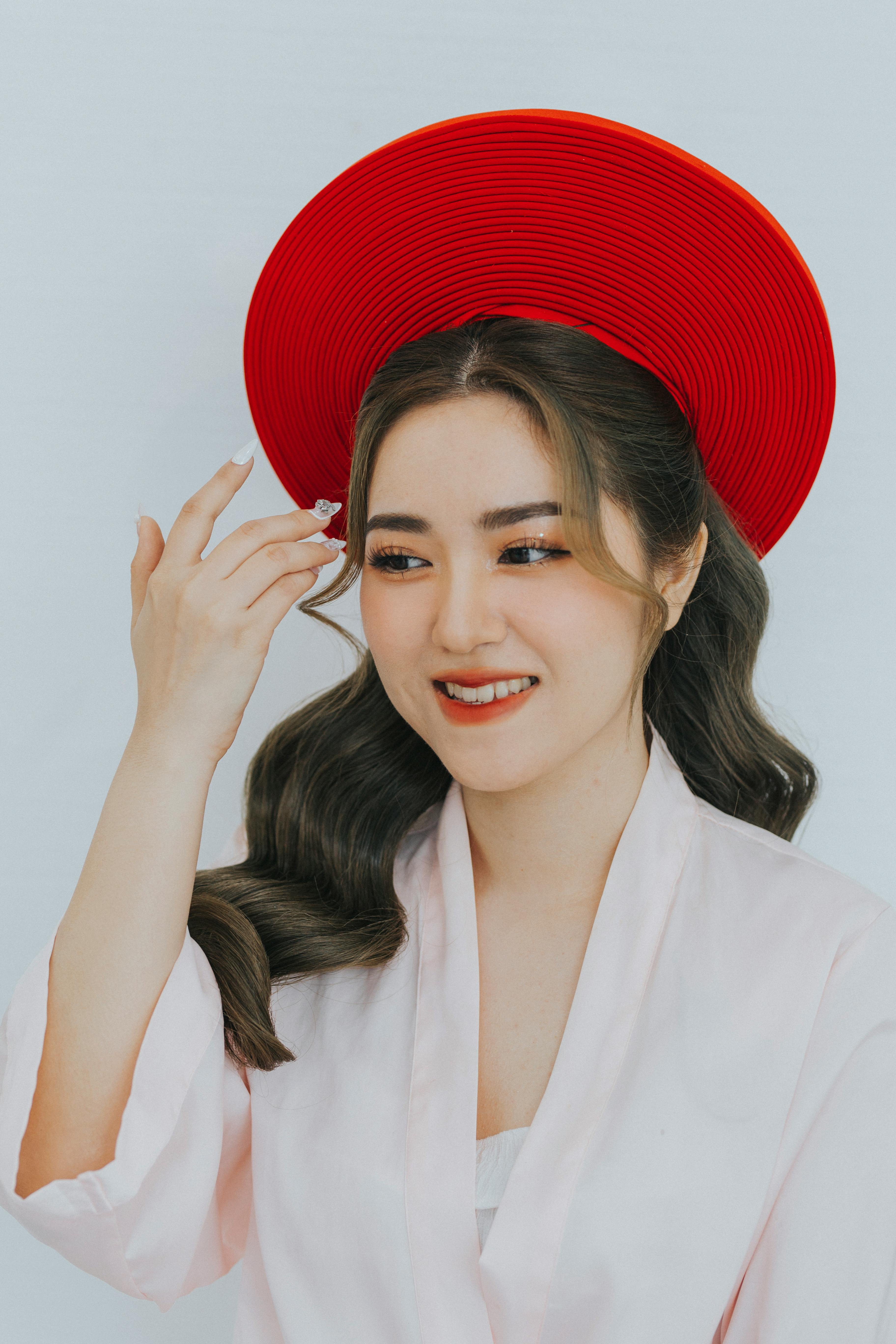 Studio Portrait of a Female Fashion Model · Free Stock Photo