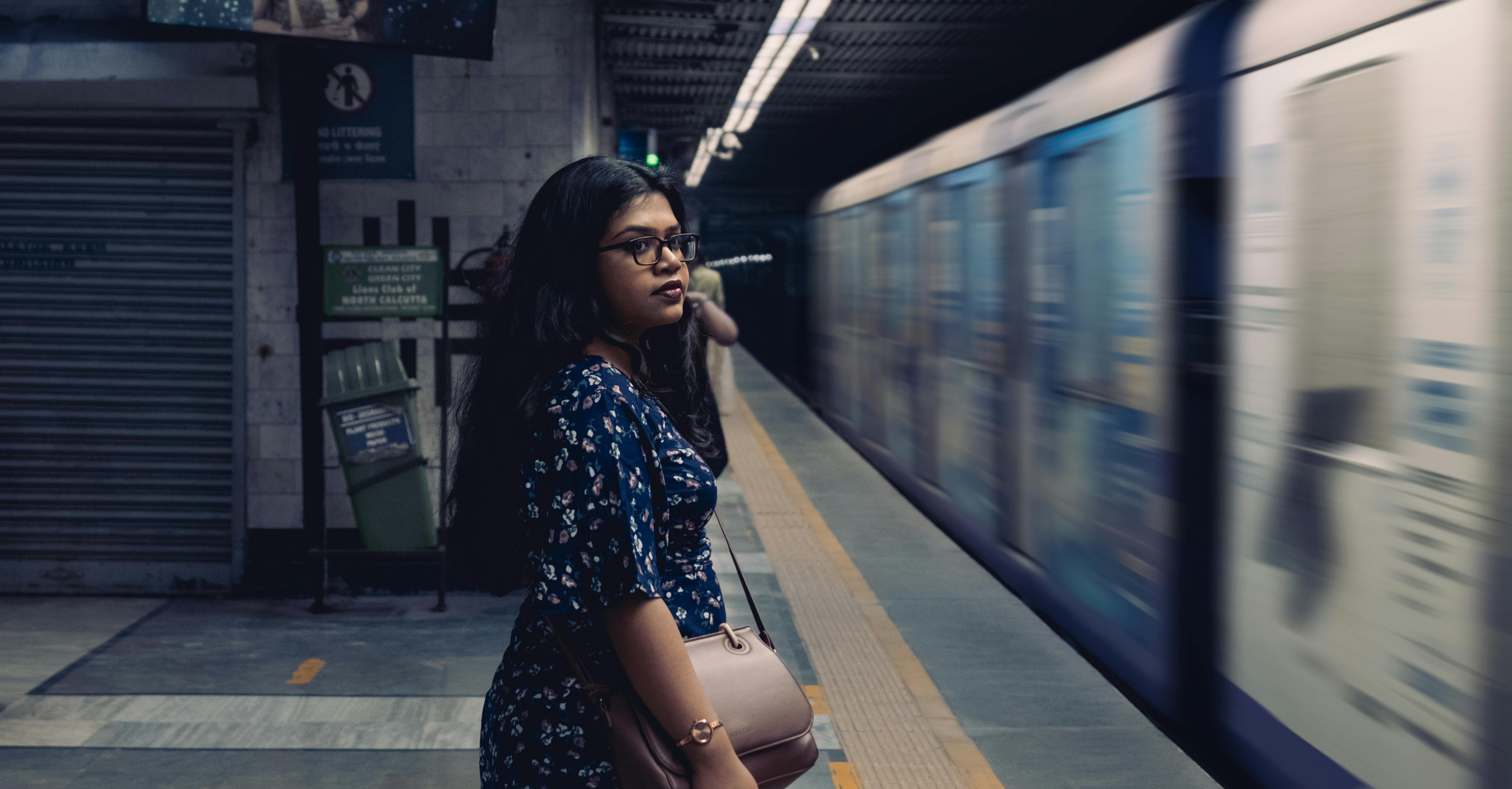 Indian Metro Photos, Download The BEST Free Indian Metro Stock Photos ...