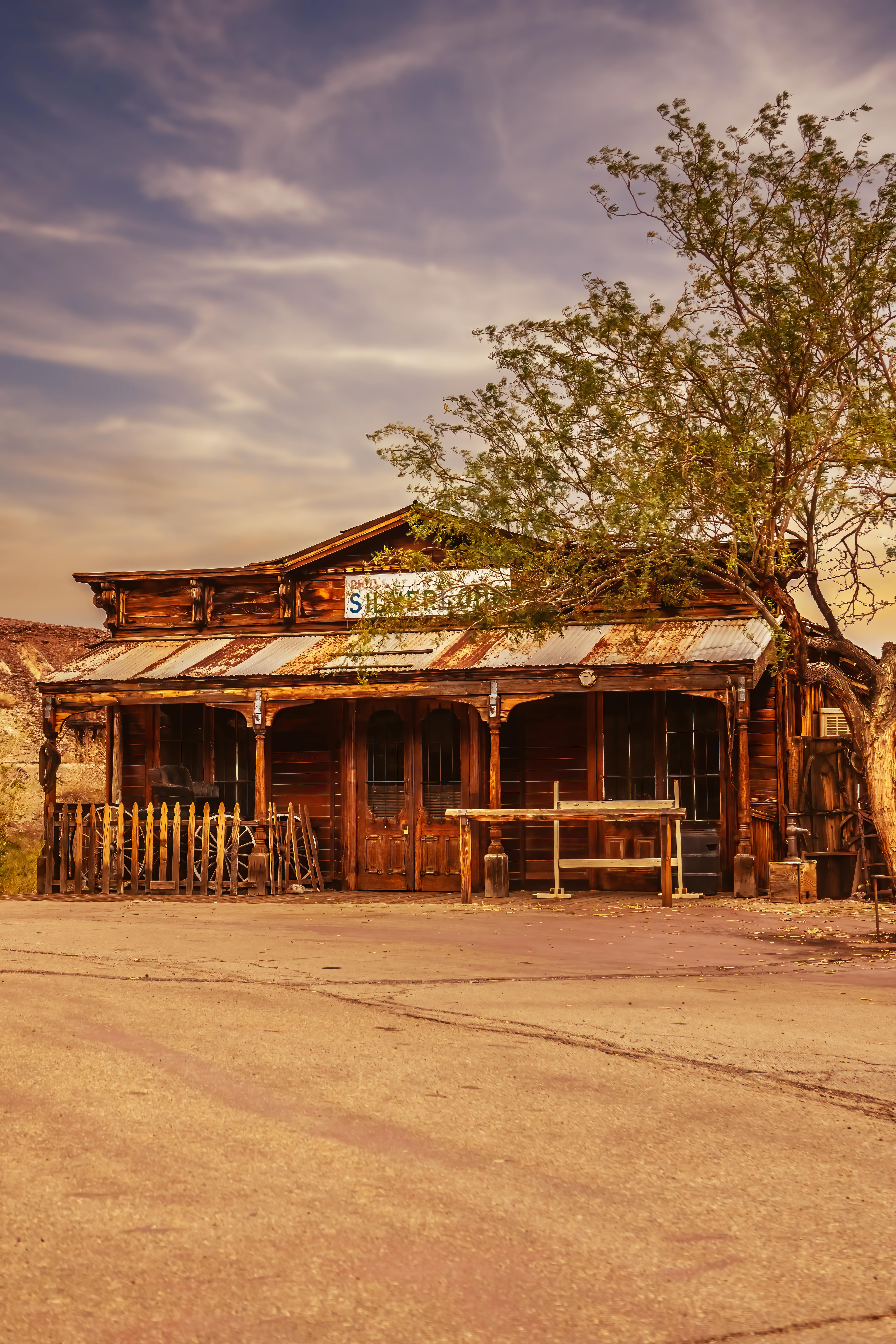 Abandoned Saloon Photos, Download The BEST Free Abandoned Saloon Stock ...