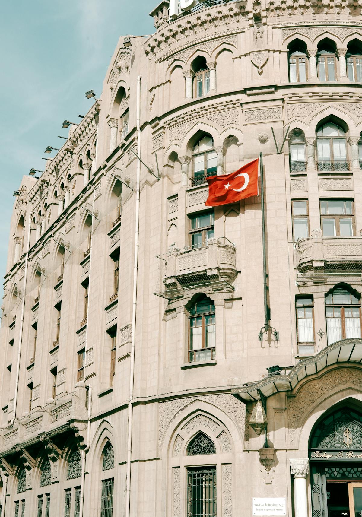 Isbank Museum Photos, Download The BEST Free Isbank Museum Stock Photos ...