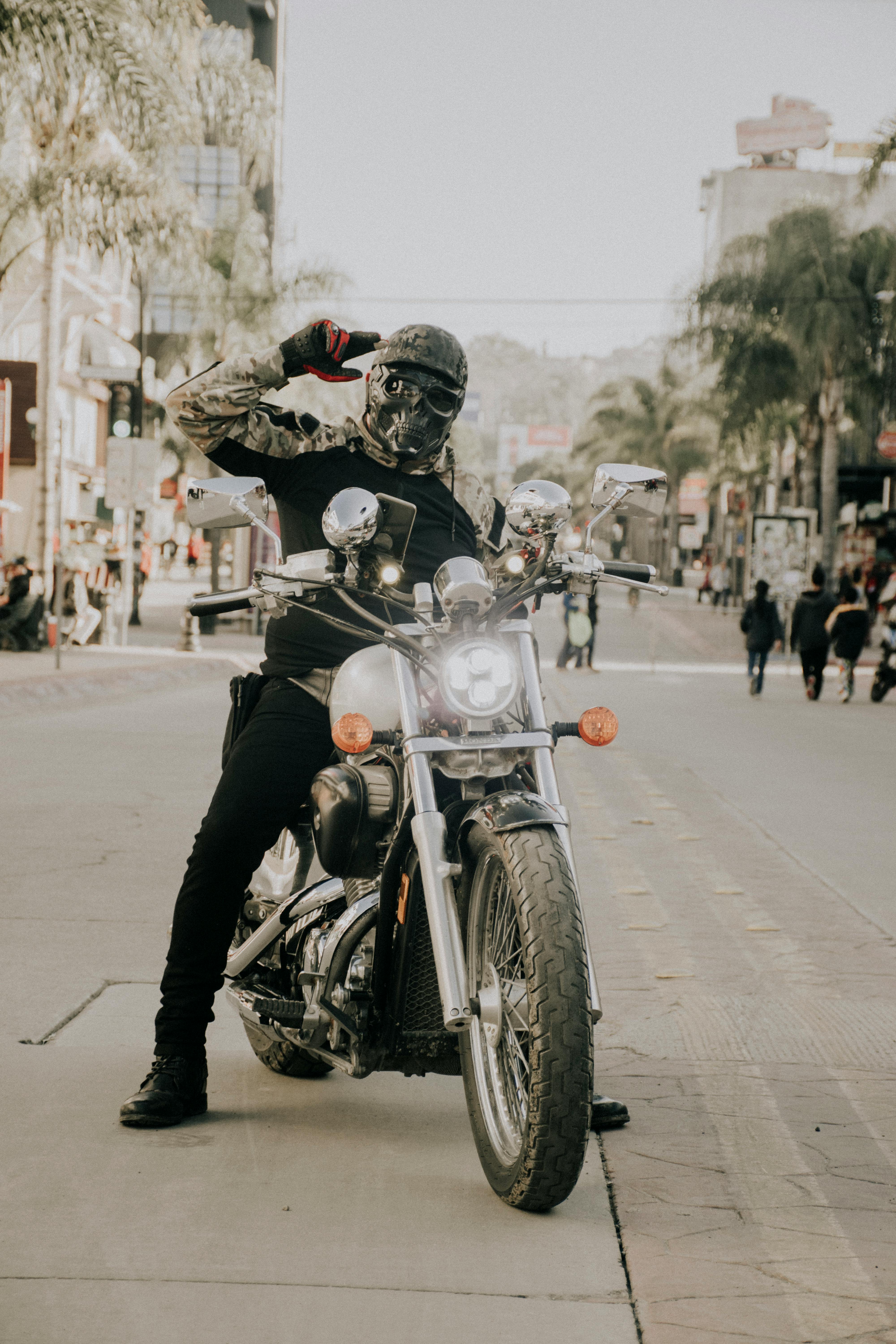 Biker in City · Free Stock Photo