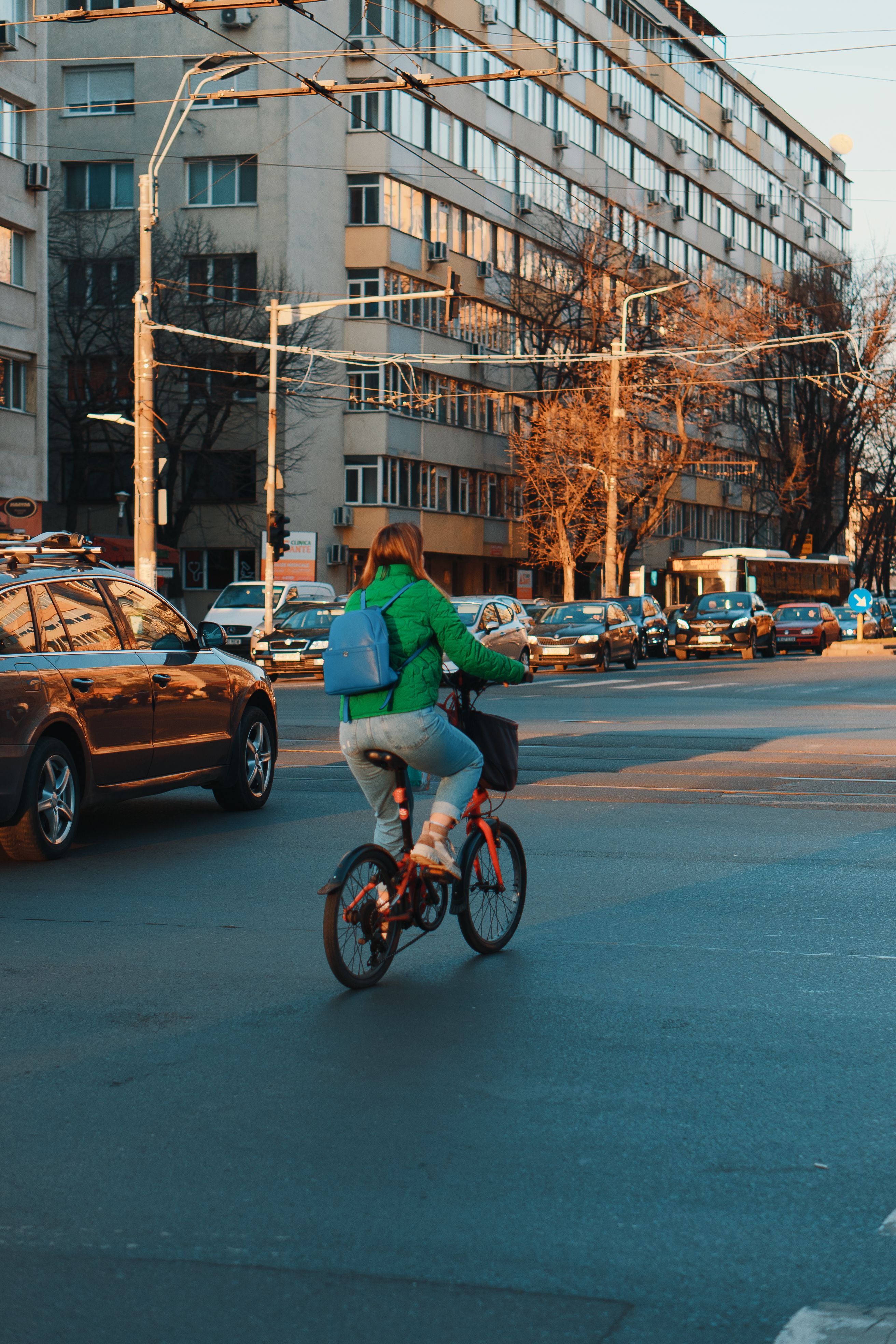 Cars Cycling Photos, Download The BEST Free Cars Cycling Stock Photos ...