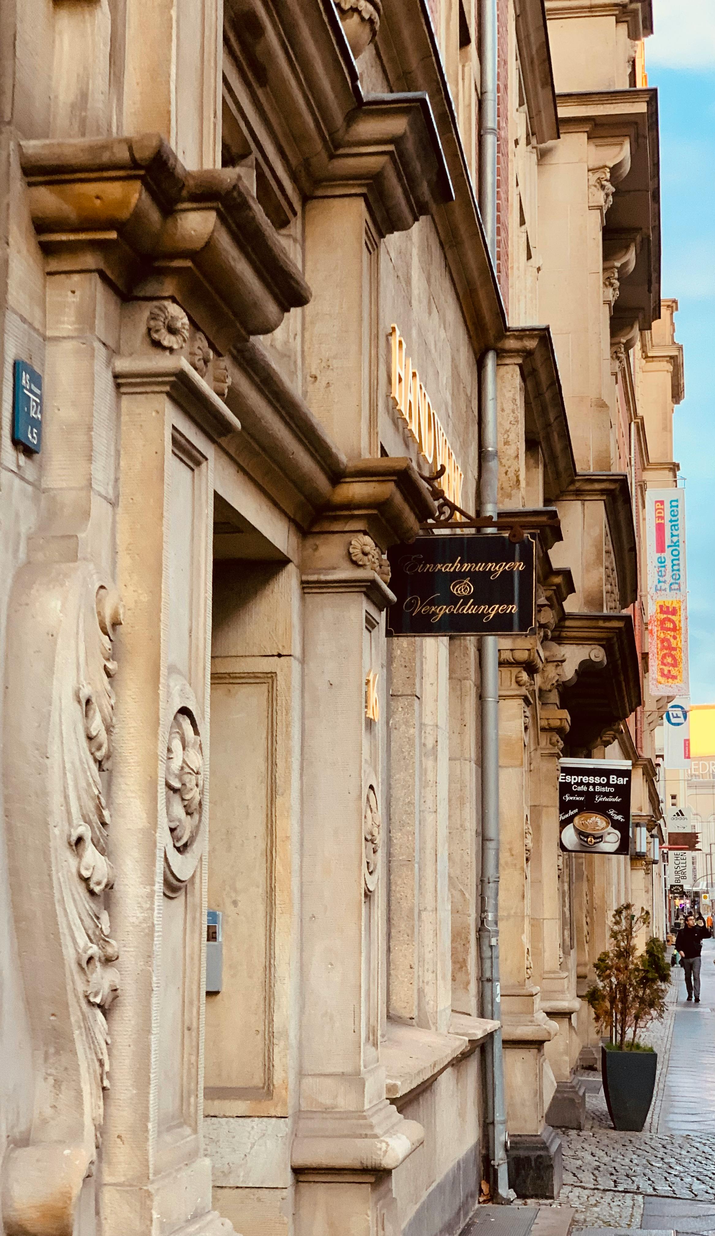 Sidorela Shehaj - 사진