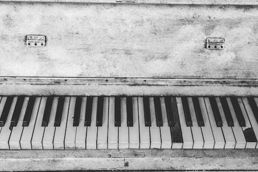 Black Grand Piano Gray Scale Photo · Free Stock Photo