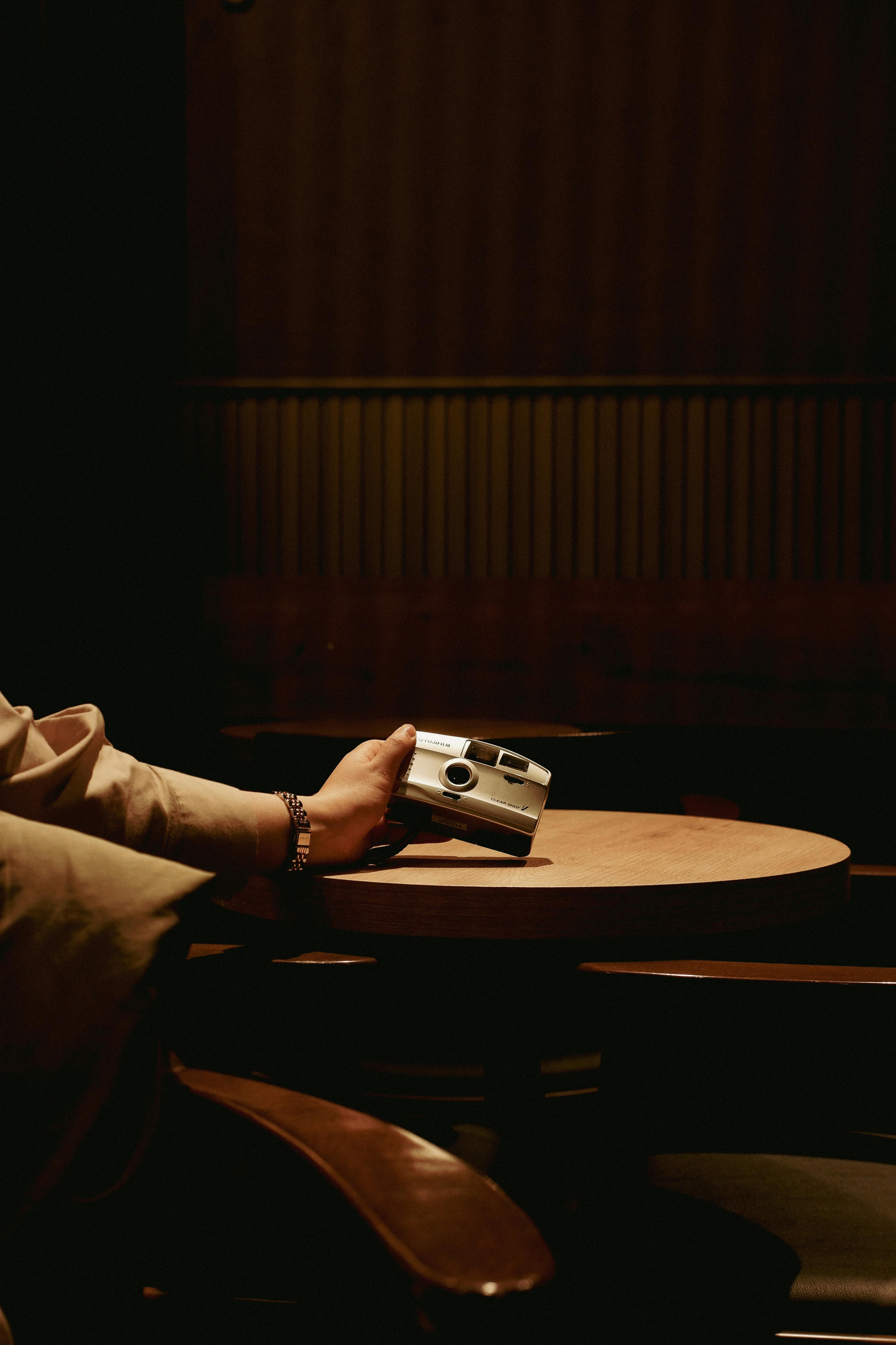 Floating Camera Photos, Download The BEST Free Floating Camera Stock ...