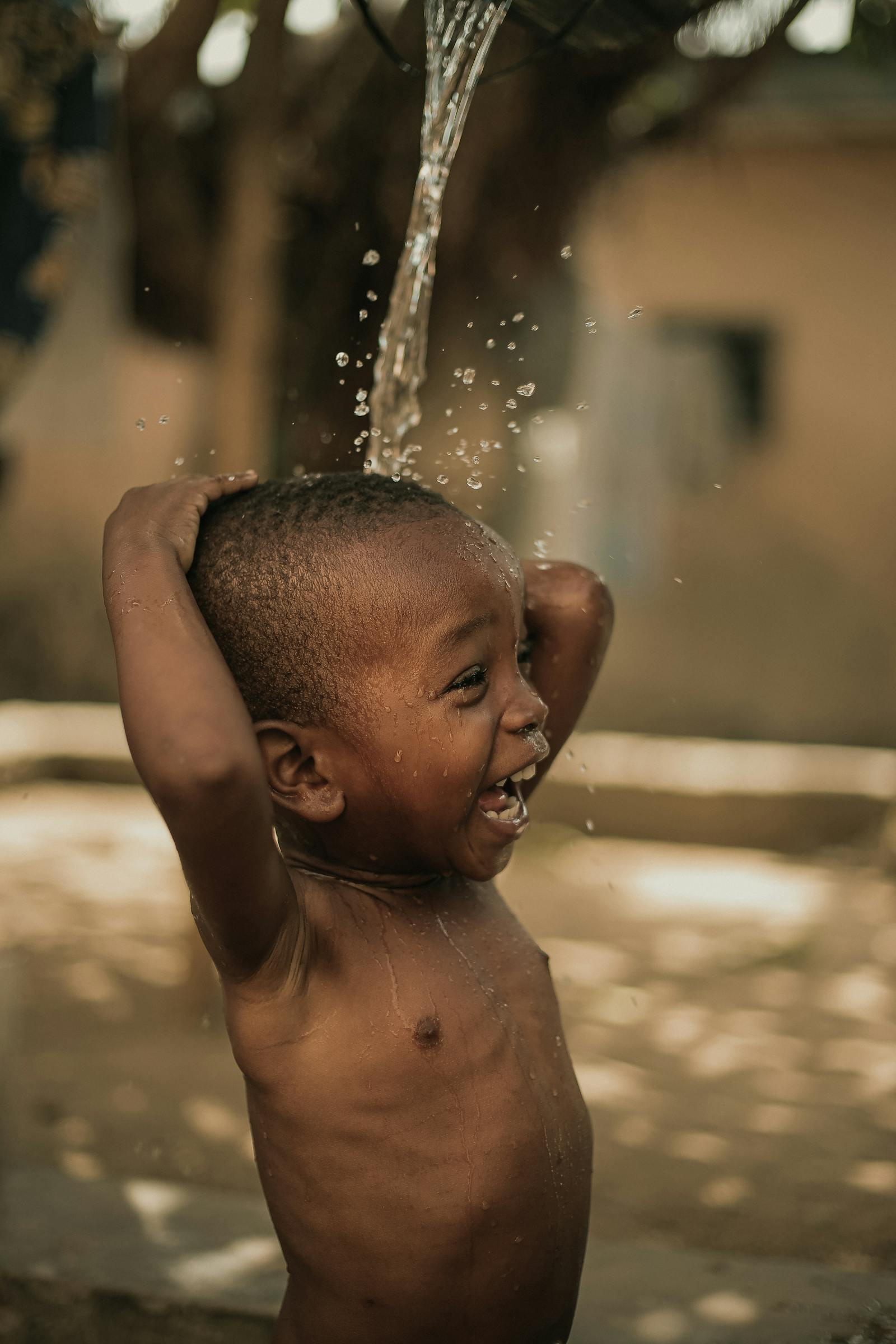 Standing Up Photos, Download The BEST Free Standing Up Stock Photos ...