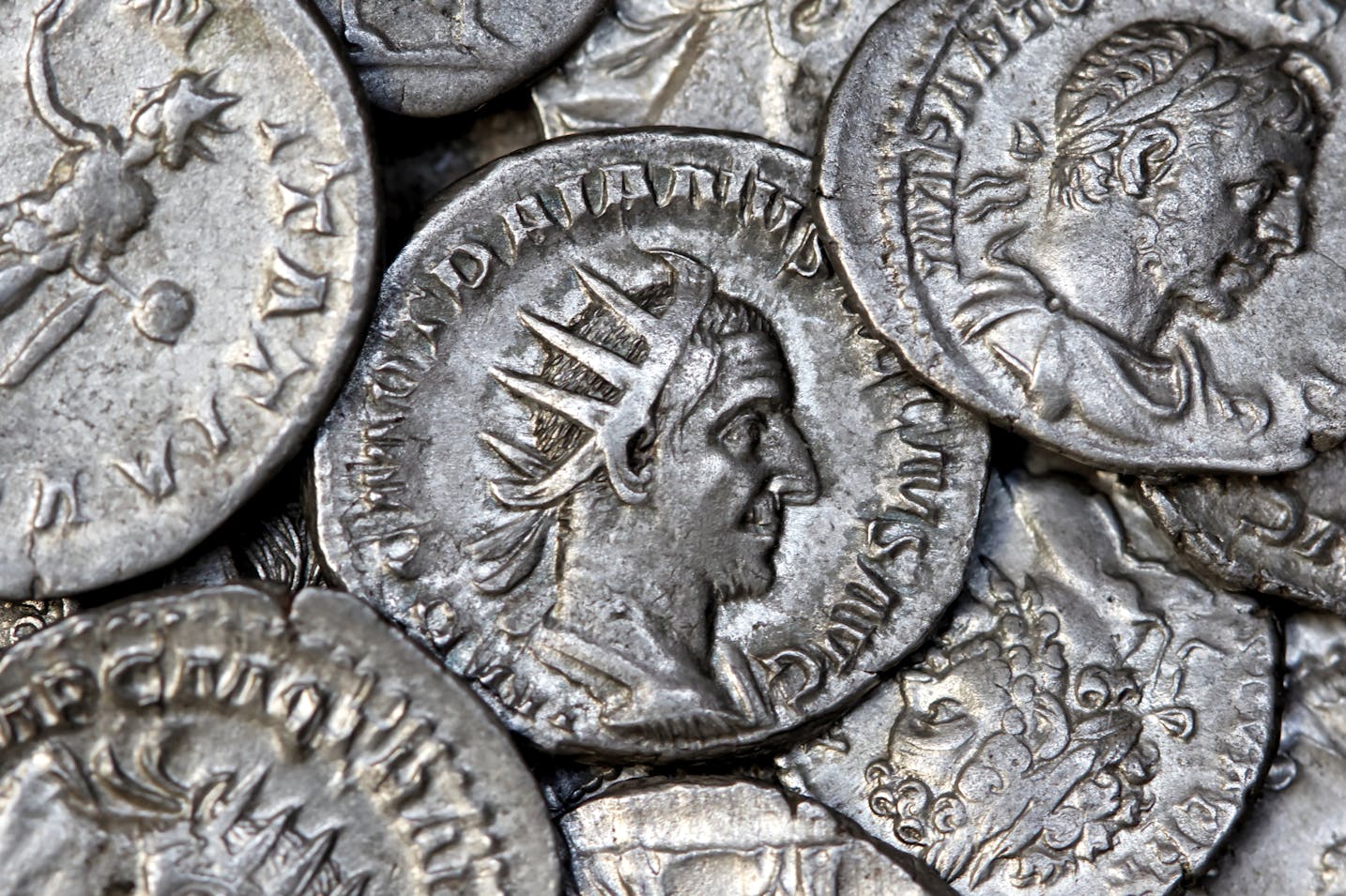 The Piastre Currency: History and Evolution Explained