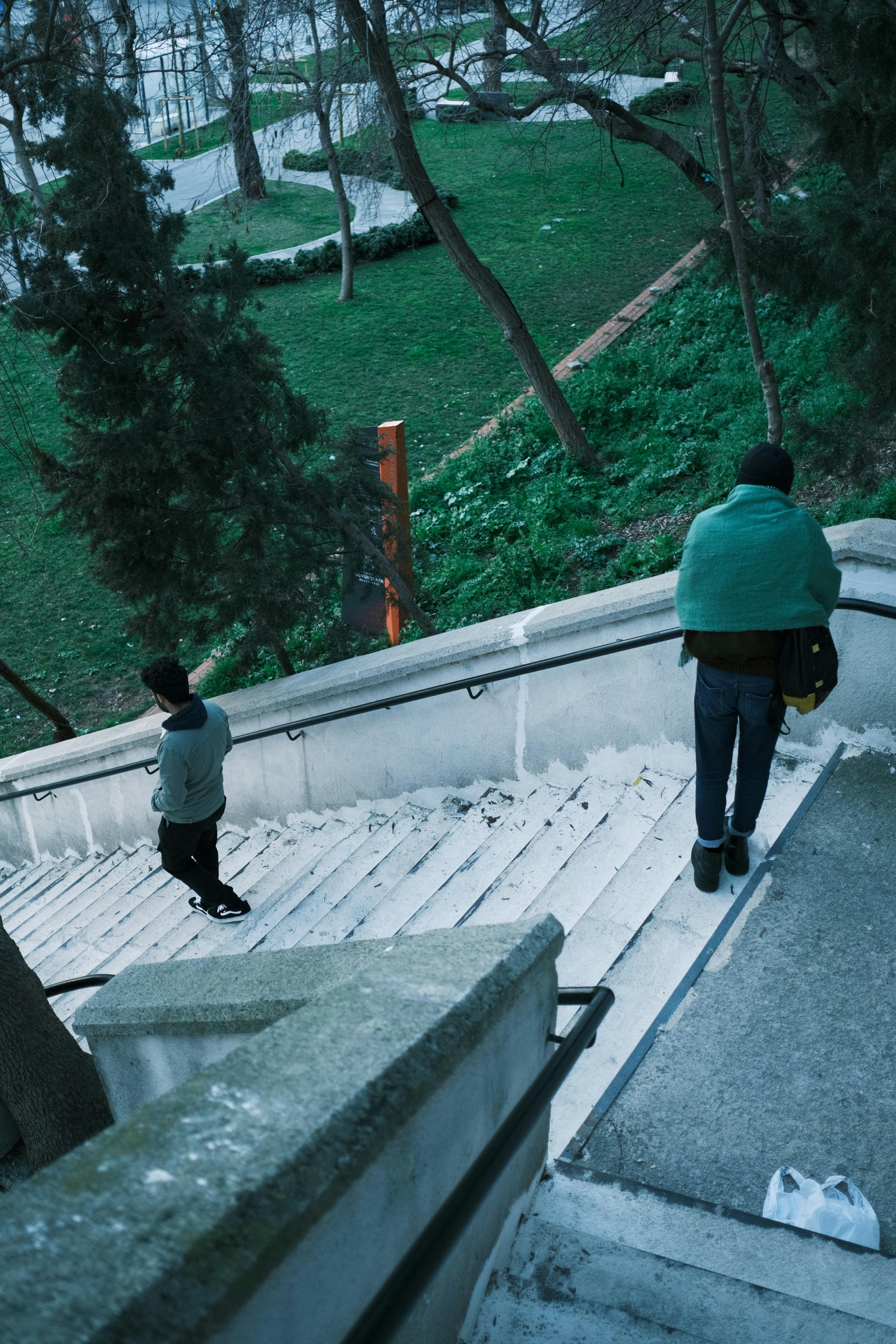 Men on Steps · Free Stock Photo