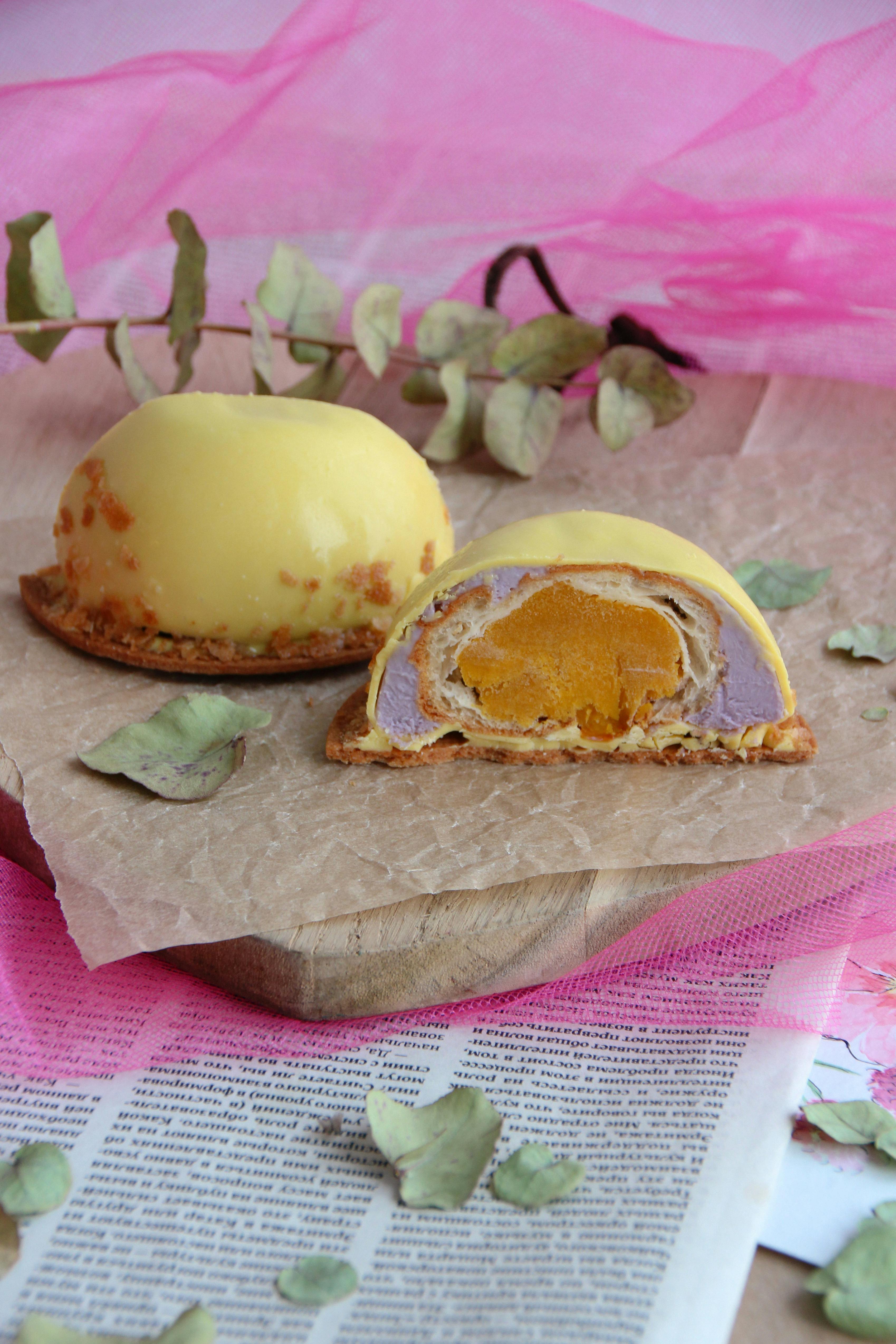 Paper Explosion Photos, Download The BEST Free Paper Explosion Stock ...