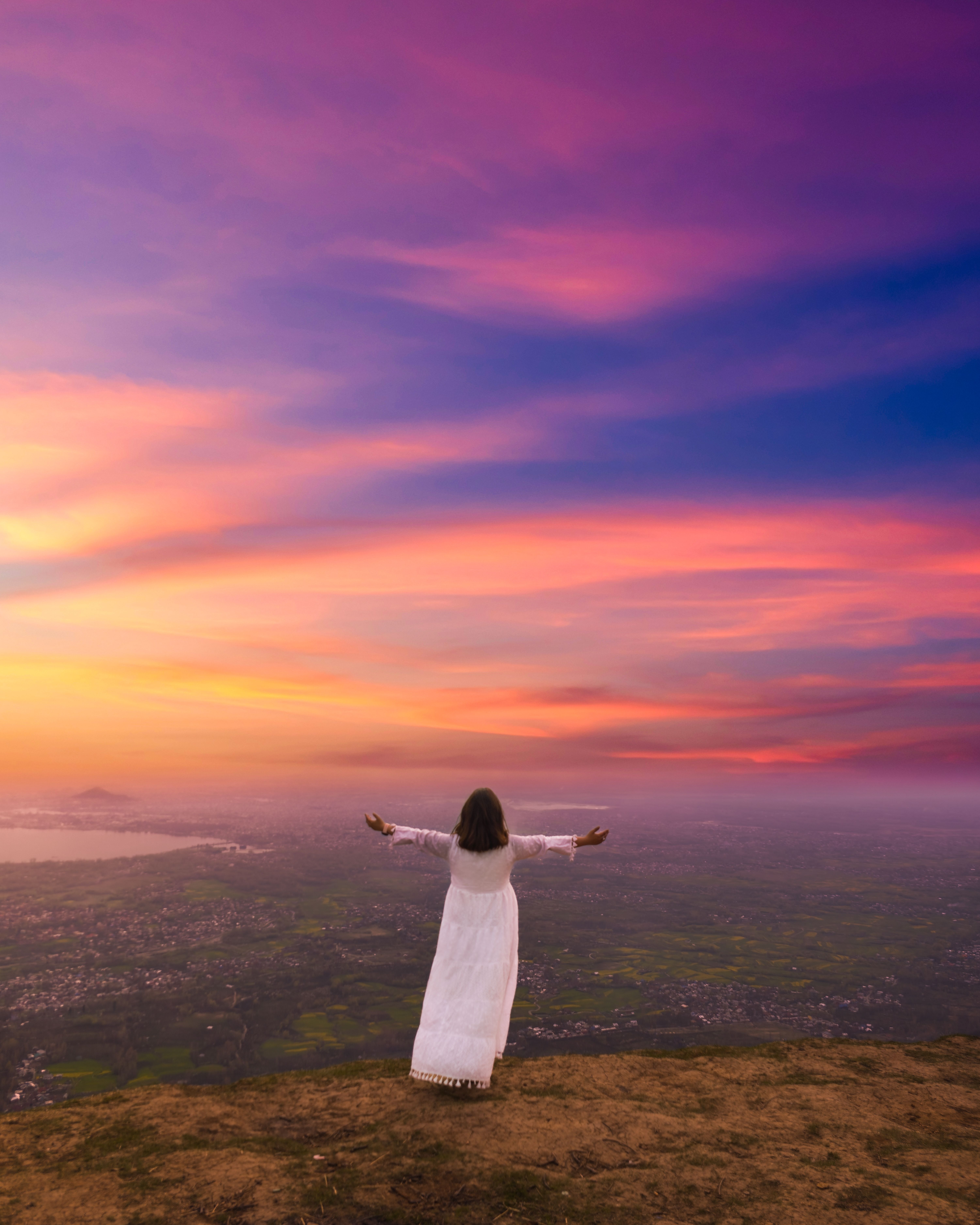 Woman and Landscape · Free Stock Photo