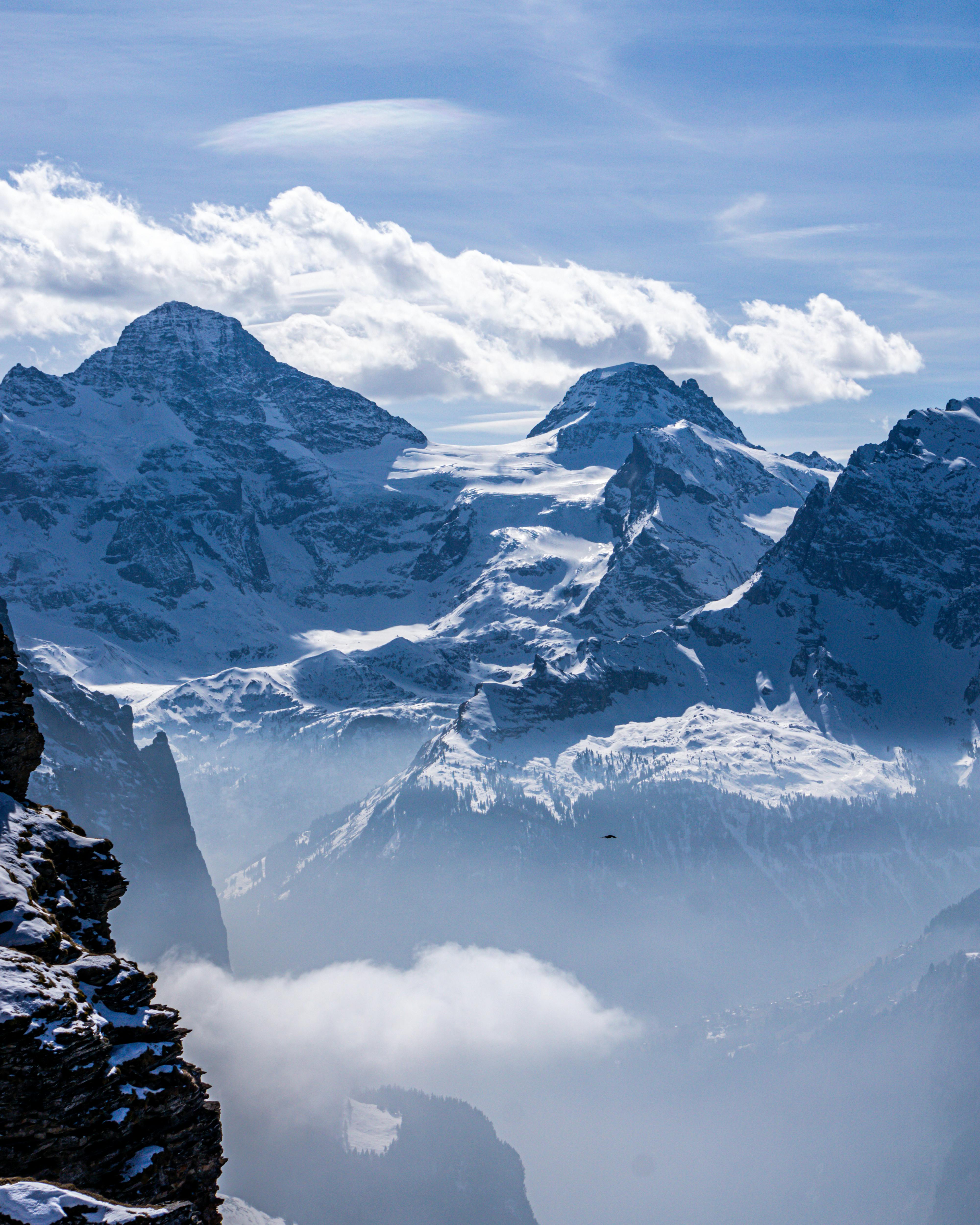 Landscape of Snowy Rocky Mountains · Free Stock Photo