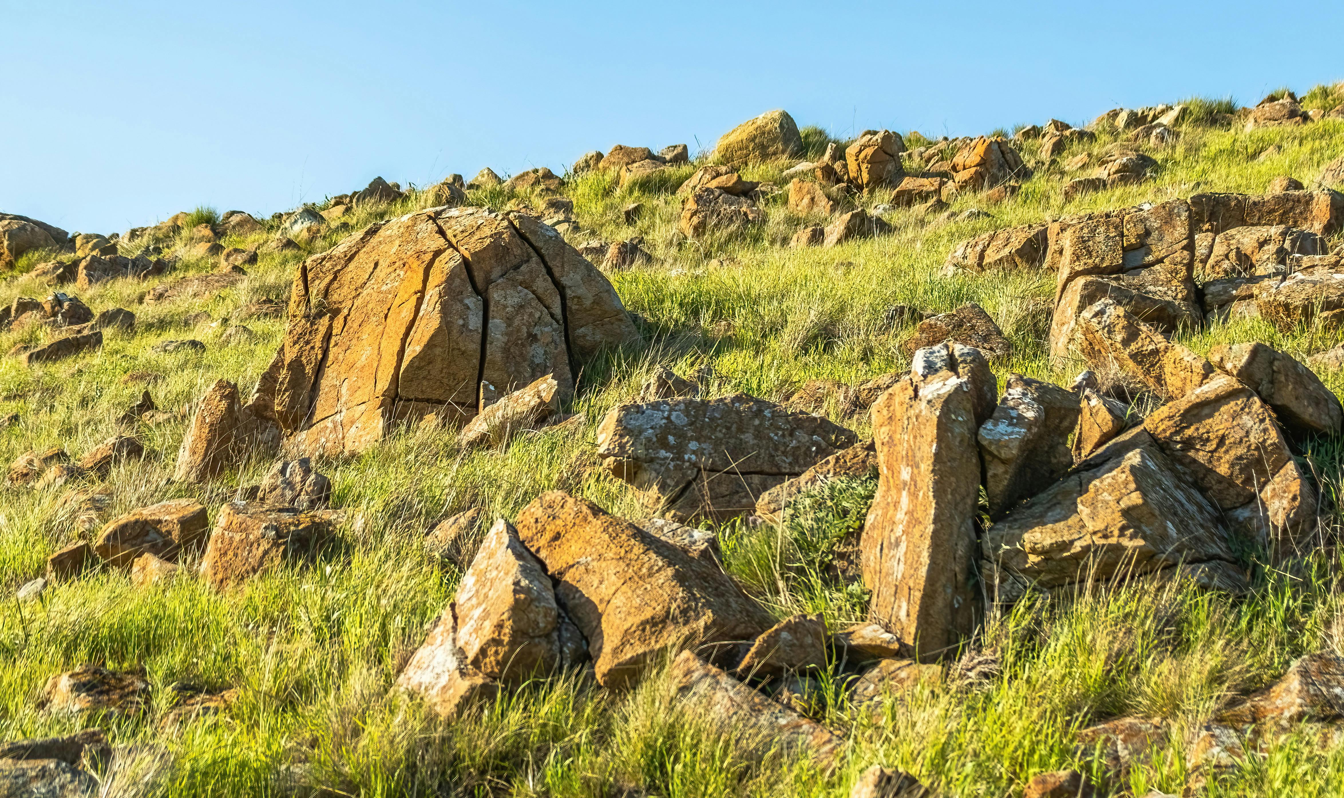 Weathered Rocks in Mountains · Free Stock Photo