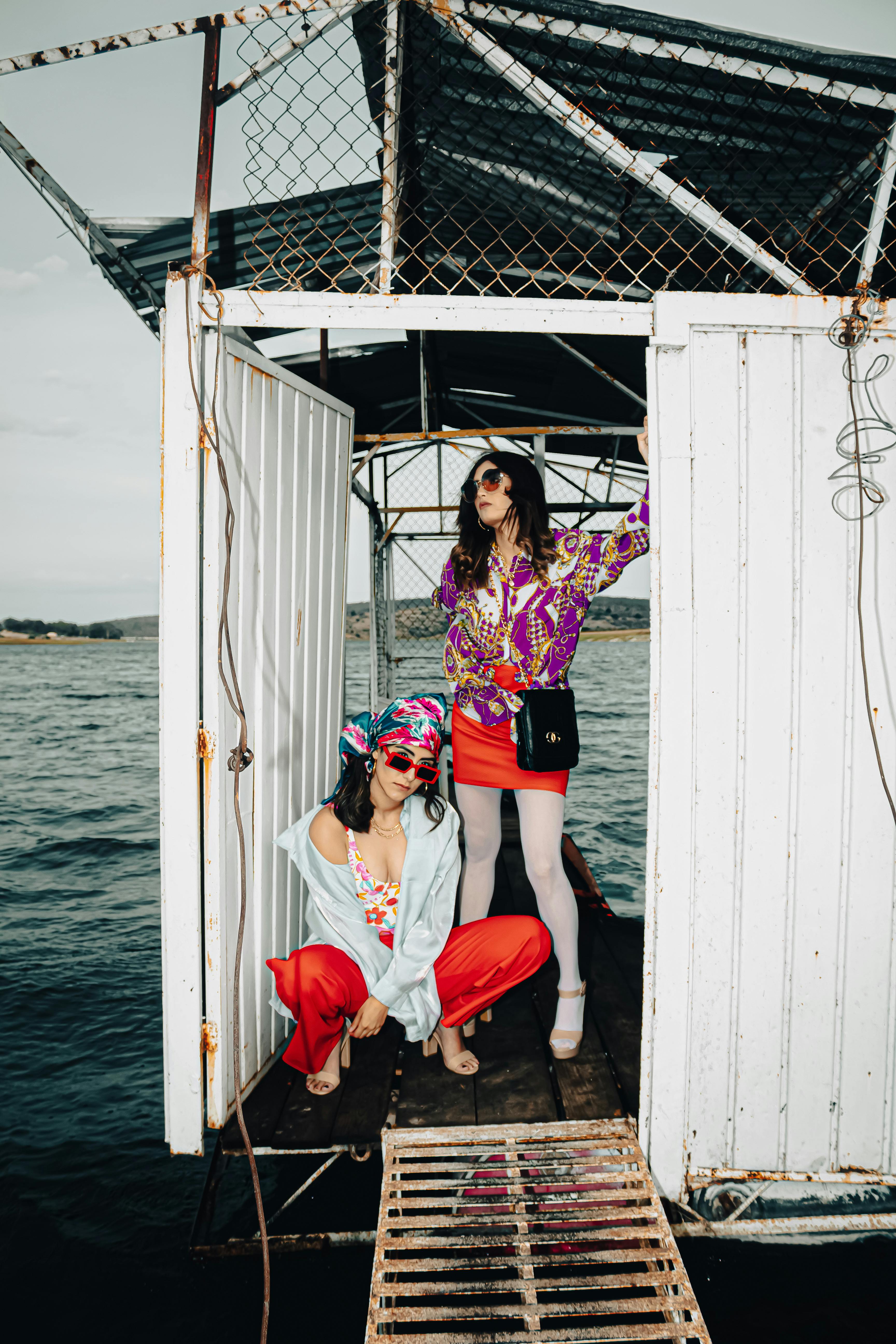 Models Posing in Seaside · Free Stock Photo