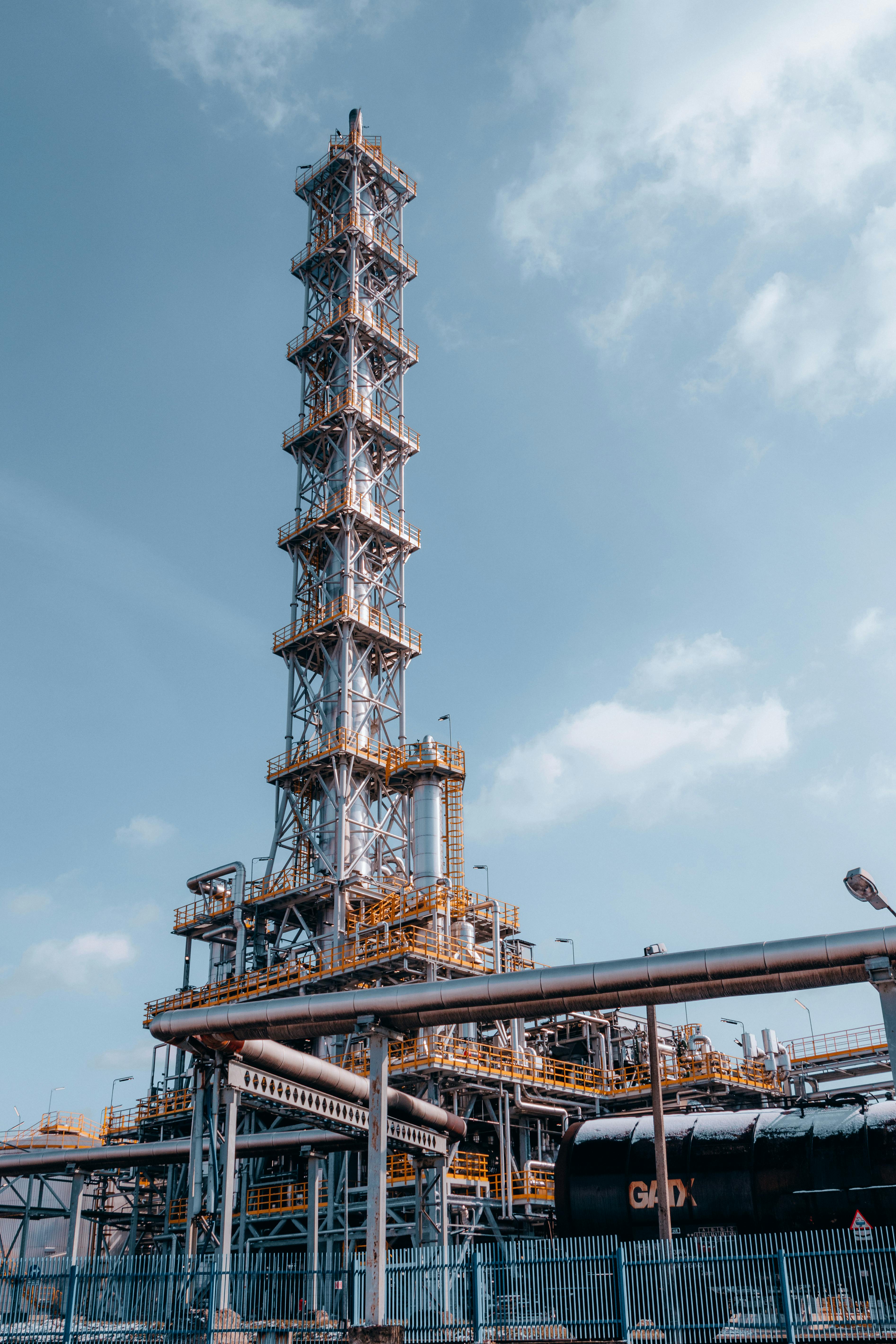Oil Refinery Tower · Free Stock Photo