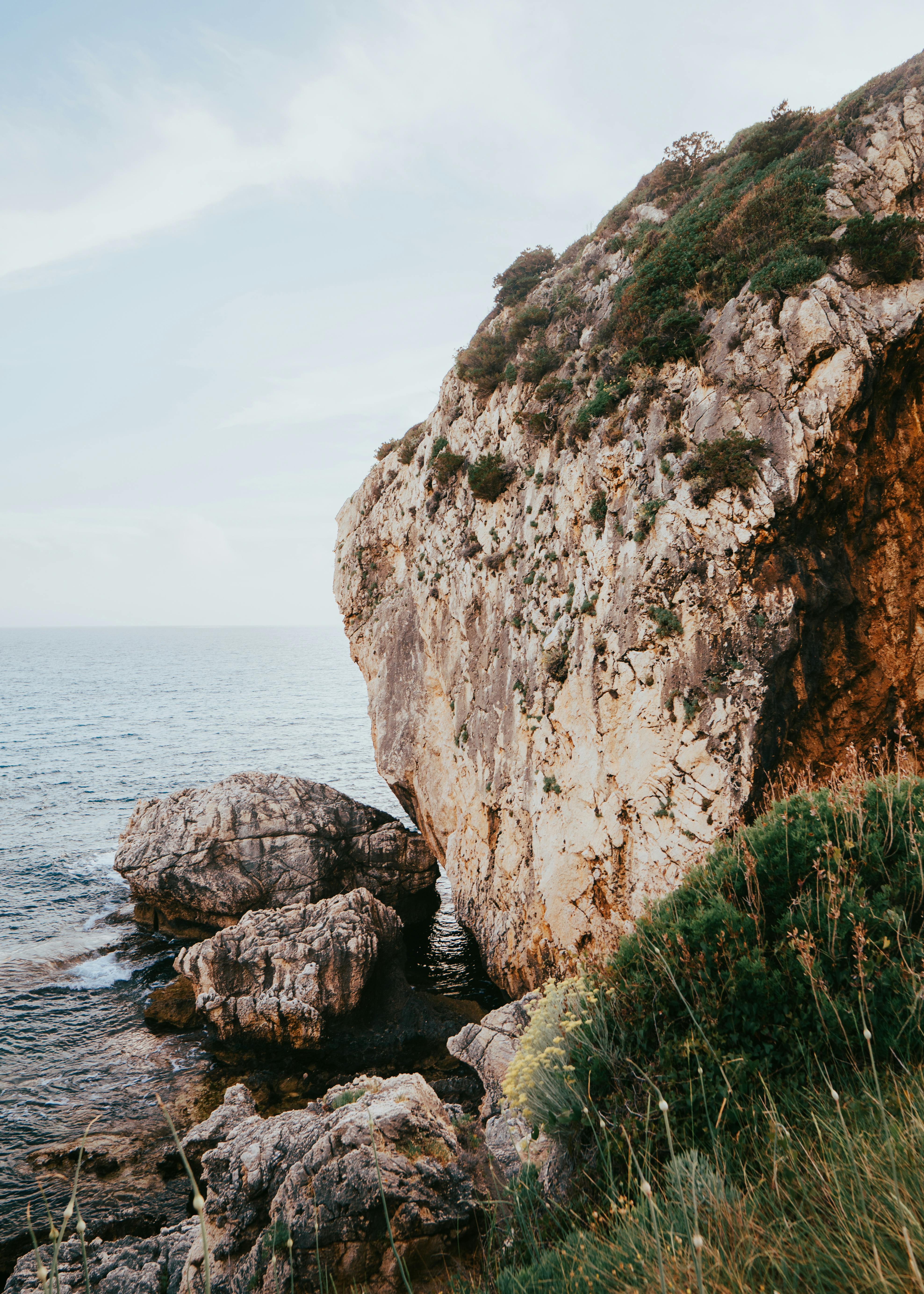 Island Cliff Shore · Free Stock Photo