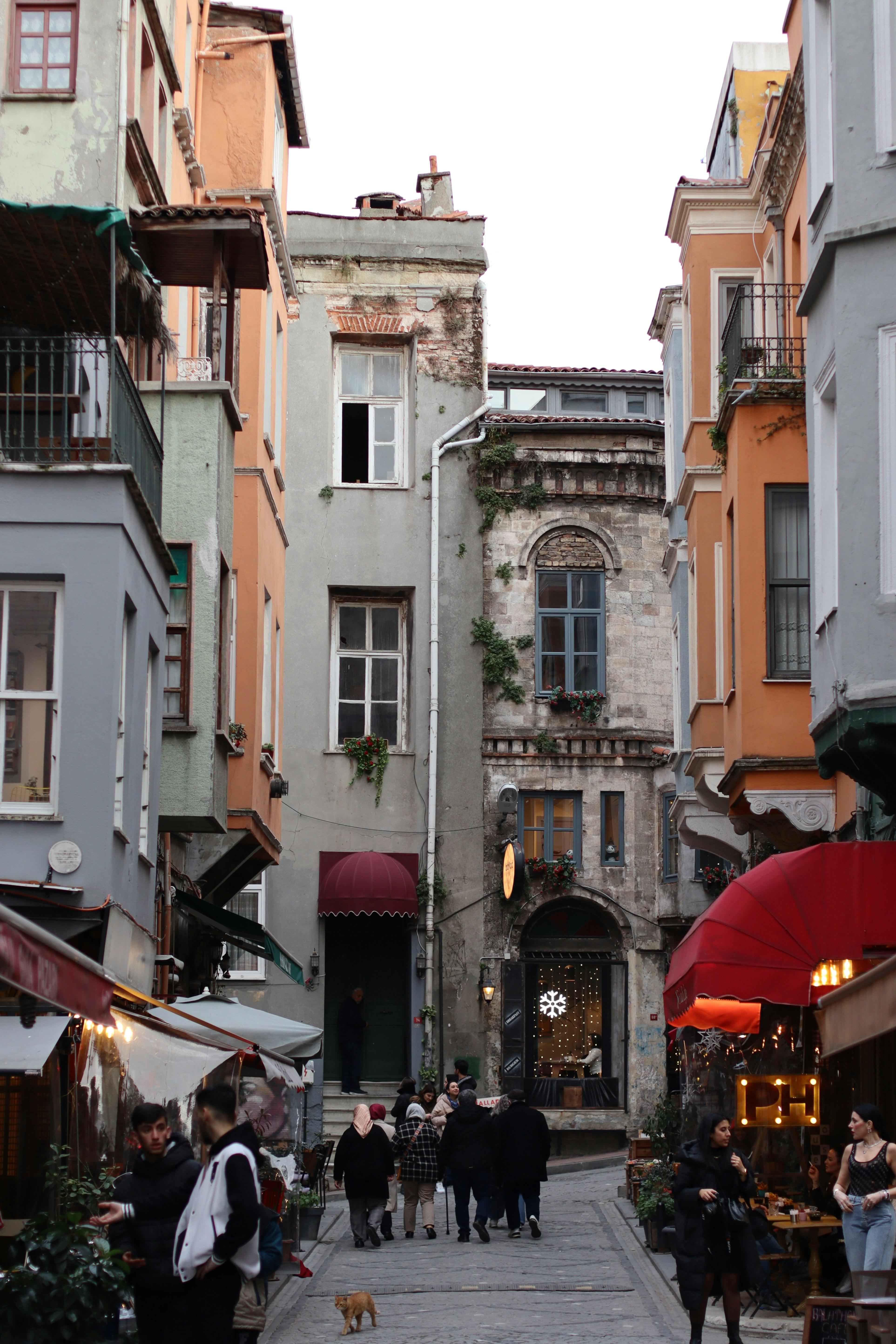 Ücretsiz açık hava kafe, akşam yürüyüşü, alışveriş yapmak, arkadaşlar ...