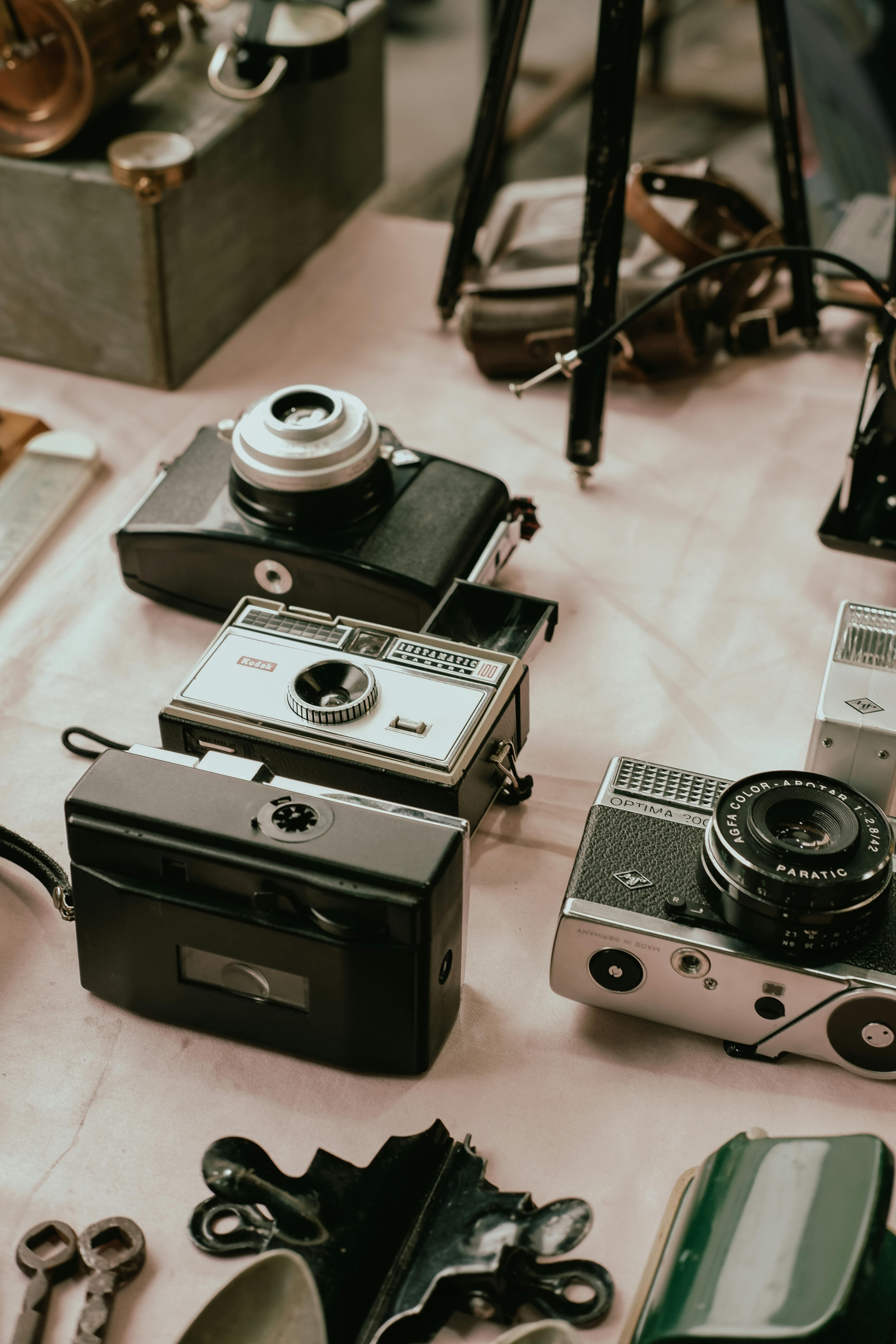Various Analogue Cameras · Free Stock Photo