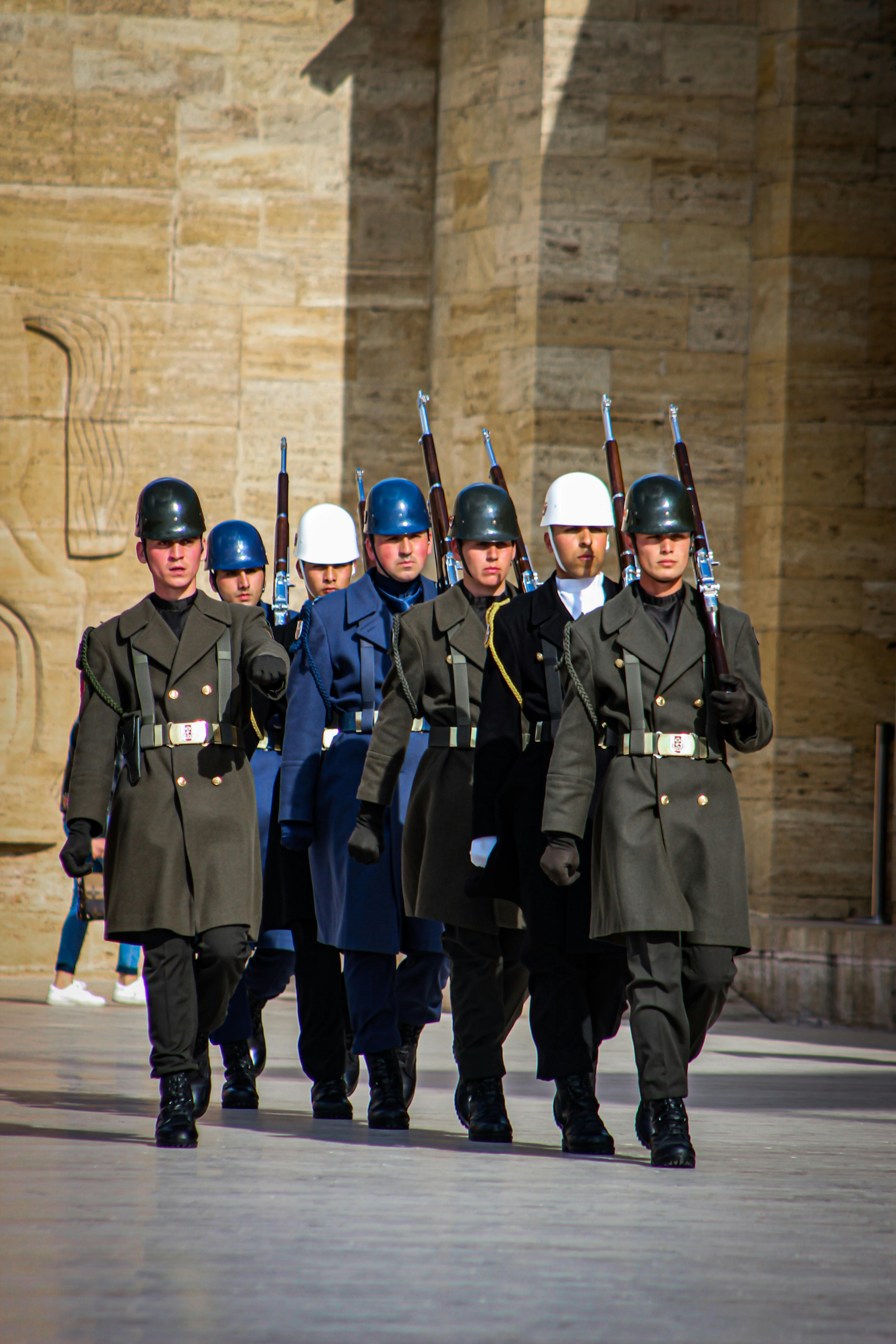 Soldiers Marching Together · Free Stock Photo